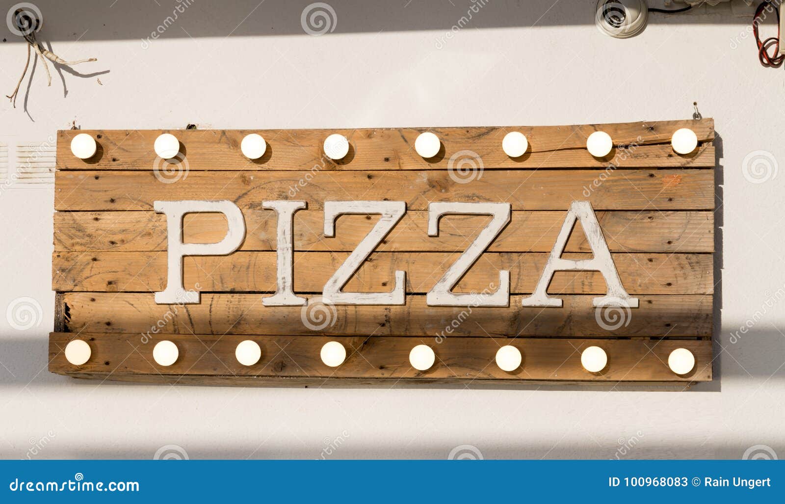 Rustic wooden pizza sign stock image. Image of rustic - 100968083
