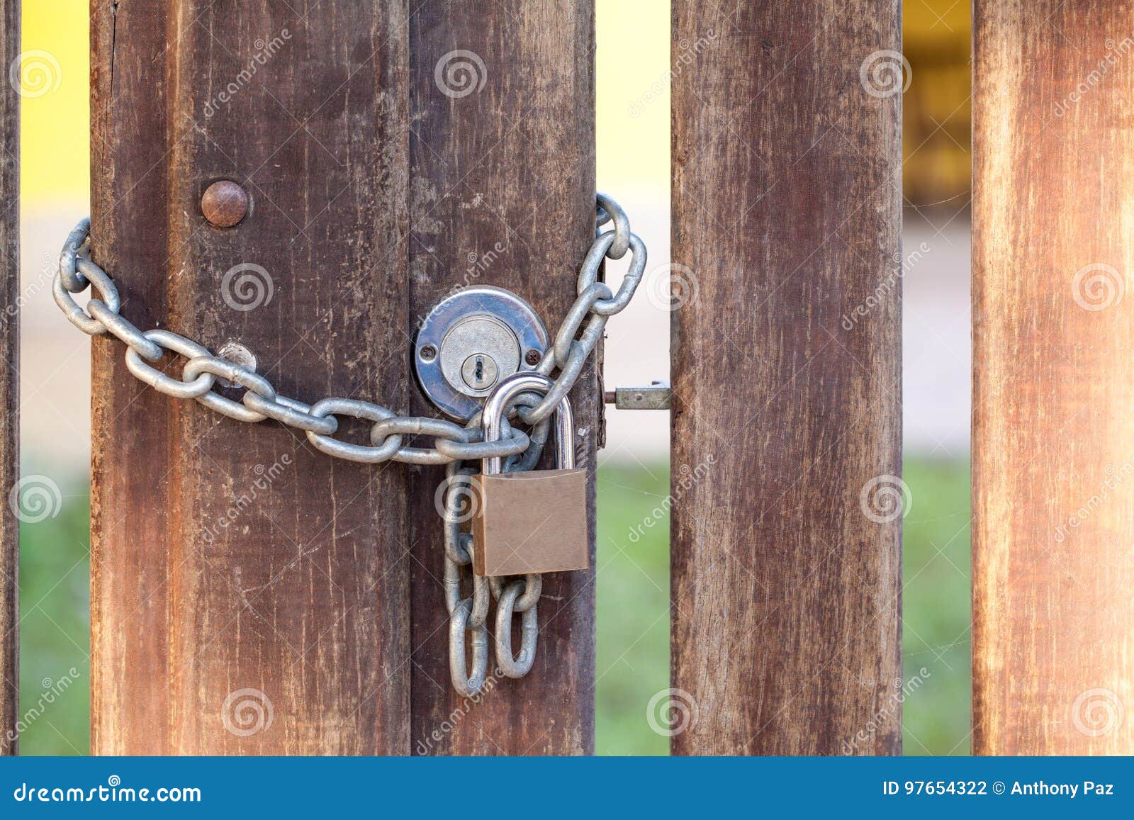 Rustic Wooden Texture, Lock Empty Chain Soft Wood Background Stock ...