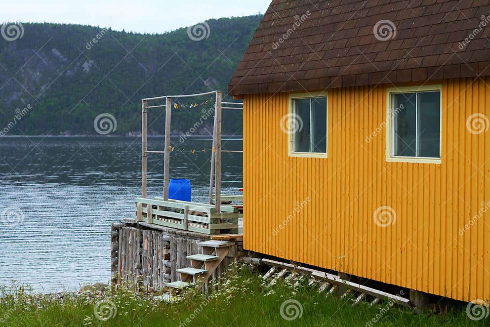 Rustic yellow cabin stock photo. Image of canada, mountain - 41485440