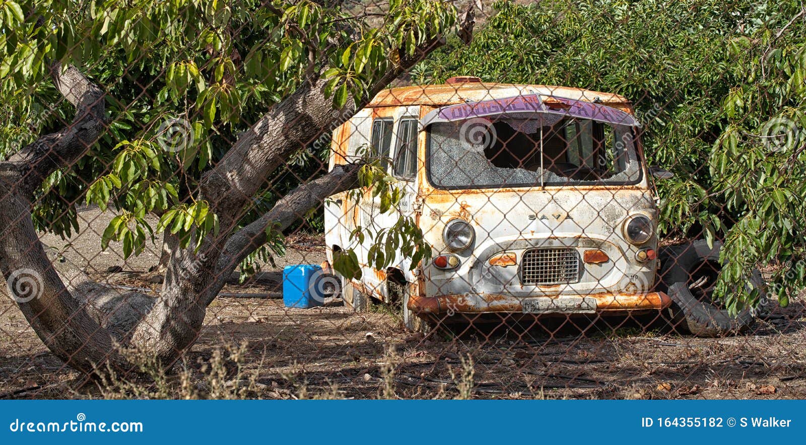 Old and Rusted Spanish SAVA Van in an Avacado Field Editorial ...