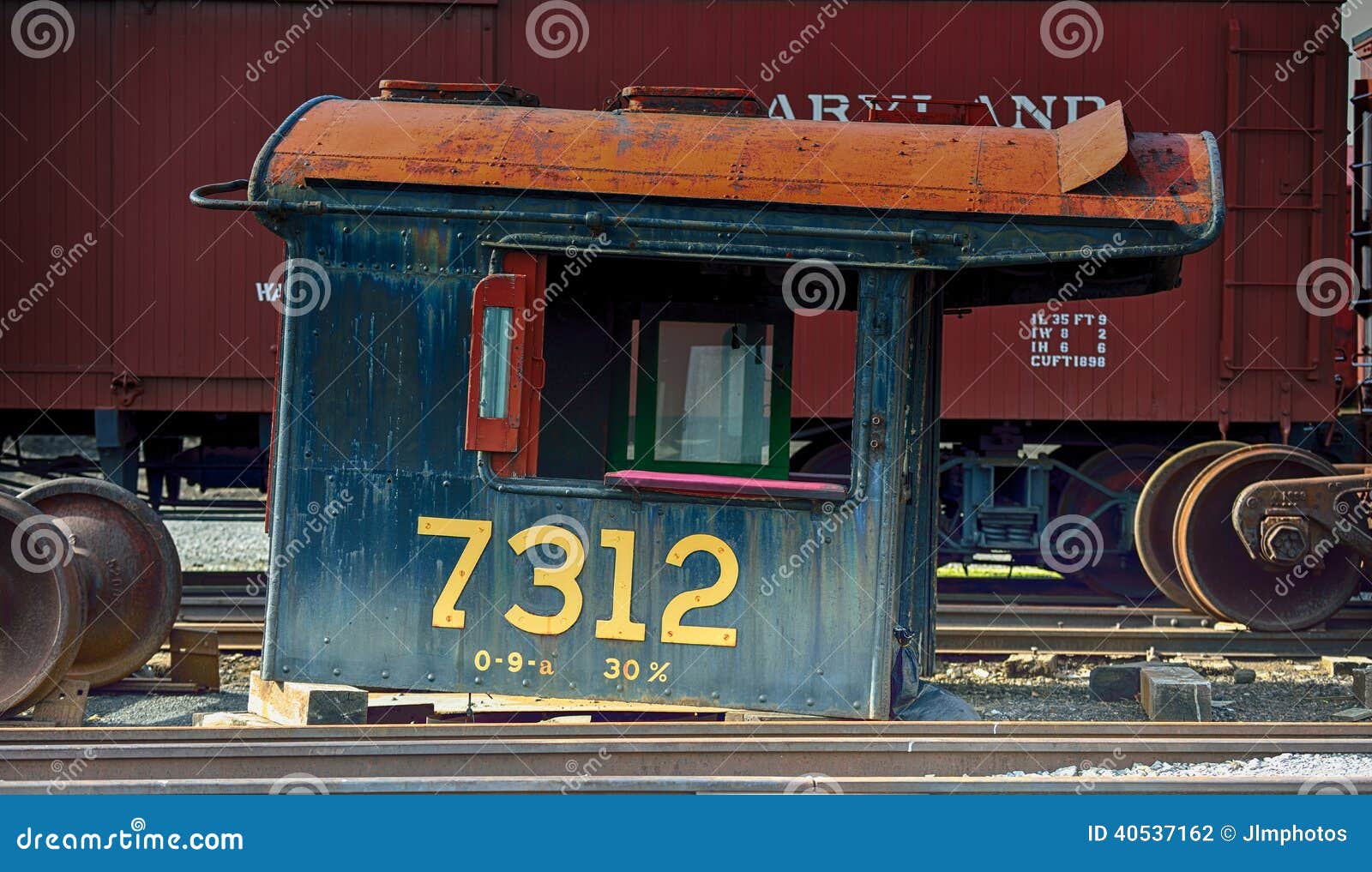 Train Car Axles Royalty-Free Stock Photo | CartoonDealer.com #40537173