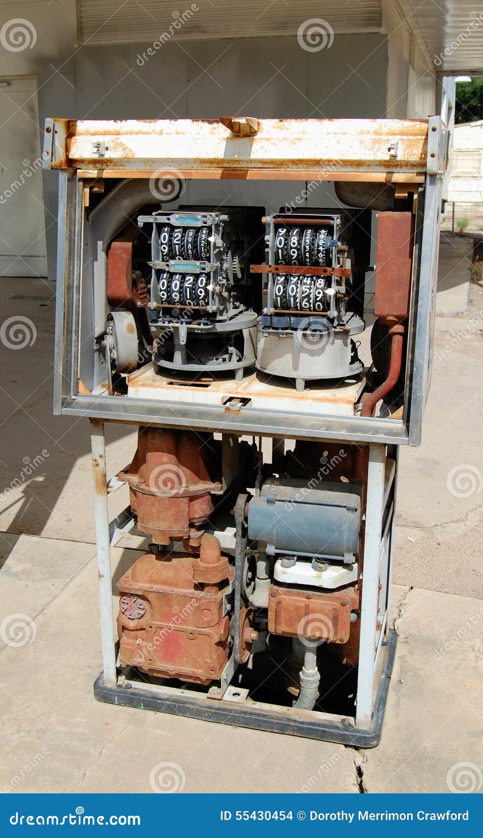 Rusty Abandoned Gasoline Pump Stock Photo - Image of meter, rusted ...