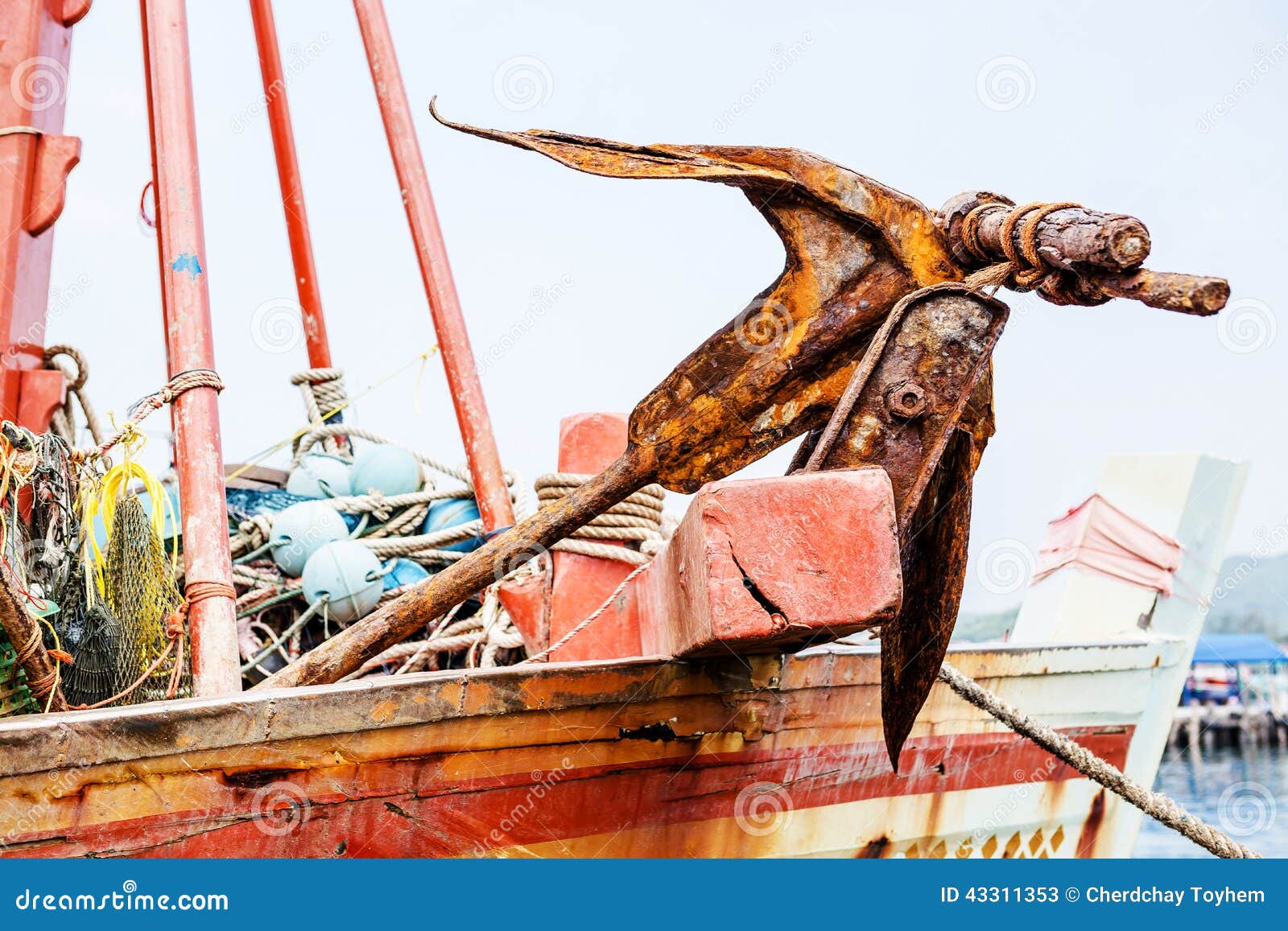 Rusty anchor on the boat stock image. Image of park, fishing - 43311353