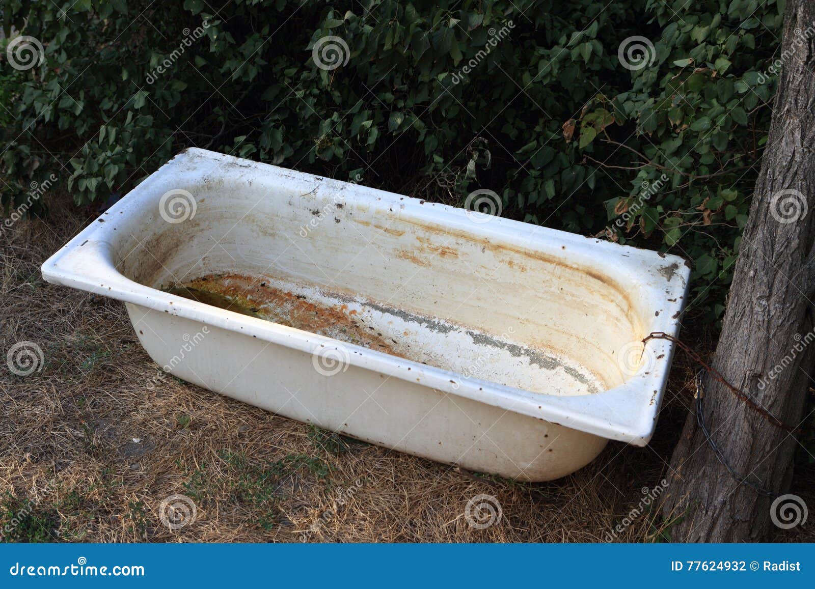 Rusty bathtub stock photo. Image of chain, decorative - 77624932