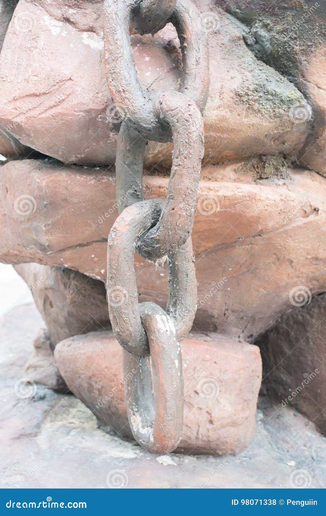 Rusty big old chain stock photo. Image of closeup, heavy - 98071338