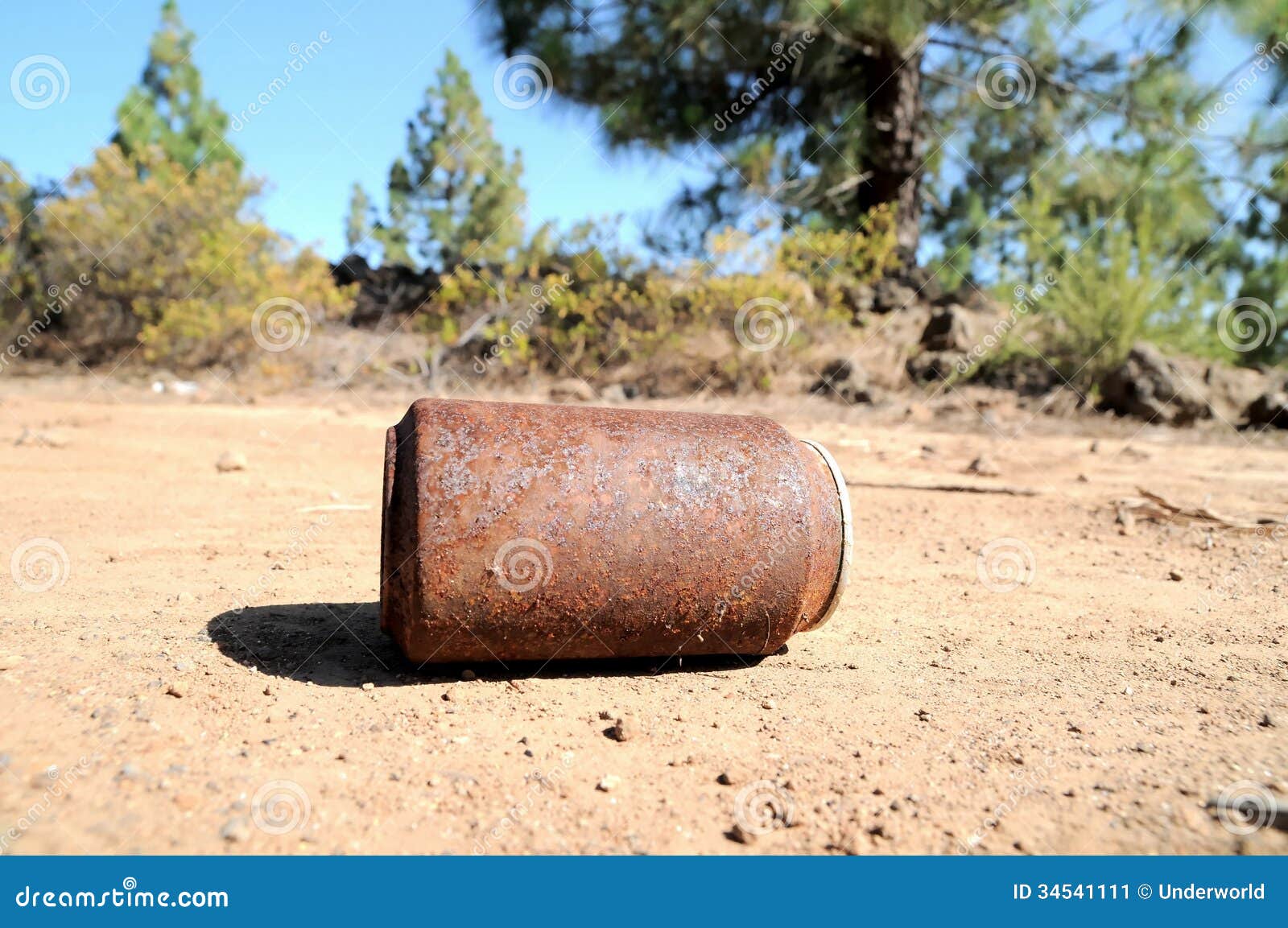 Rusty Can stock image. Image of consumed, drink, empty - 34541111