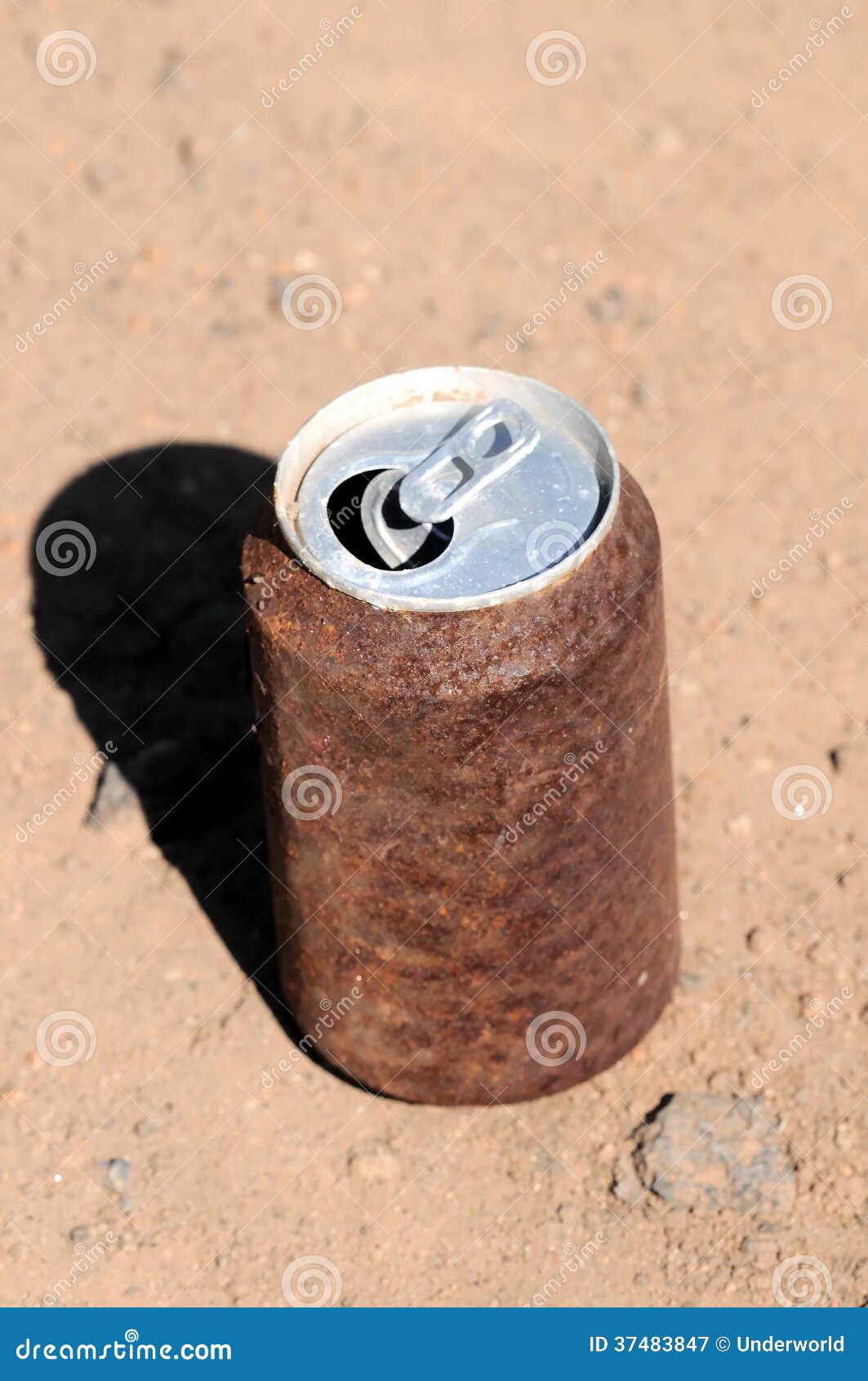 Rusty Can stock image. Image of beverage, recycling, open - 37483847