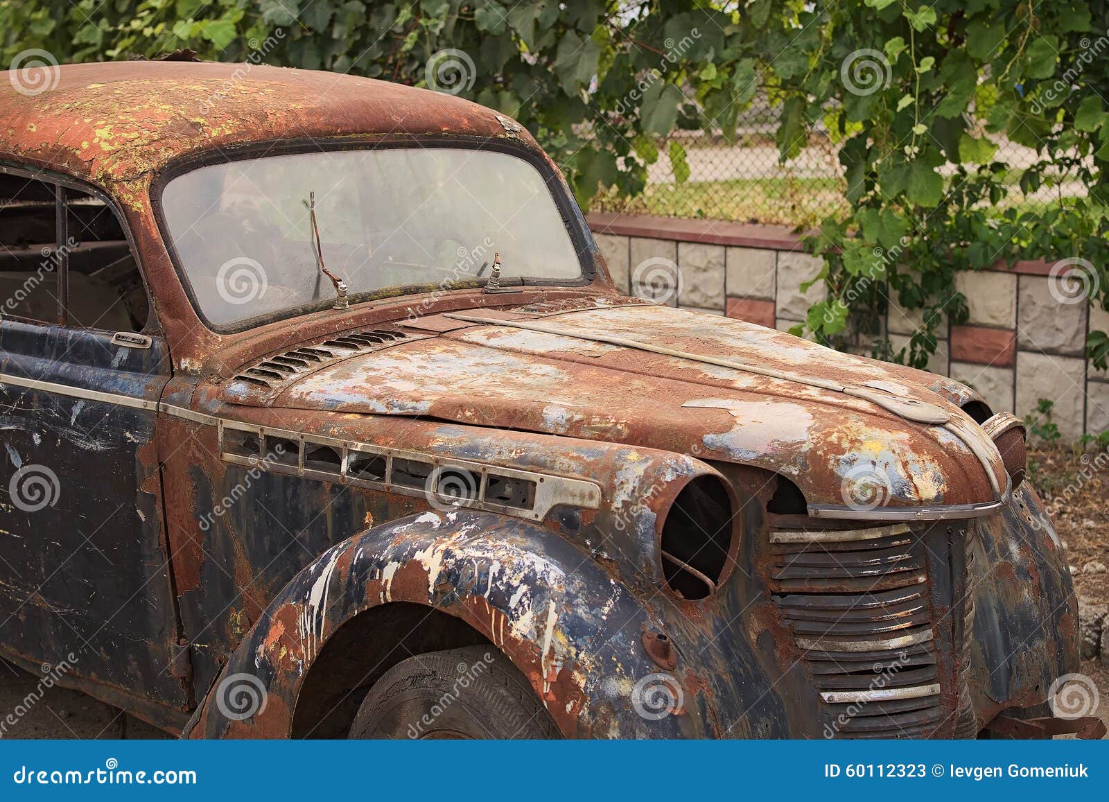 Rusty car. Forward part. stock image. Image of metal - 60112323