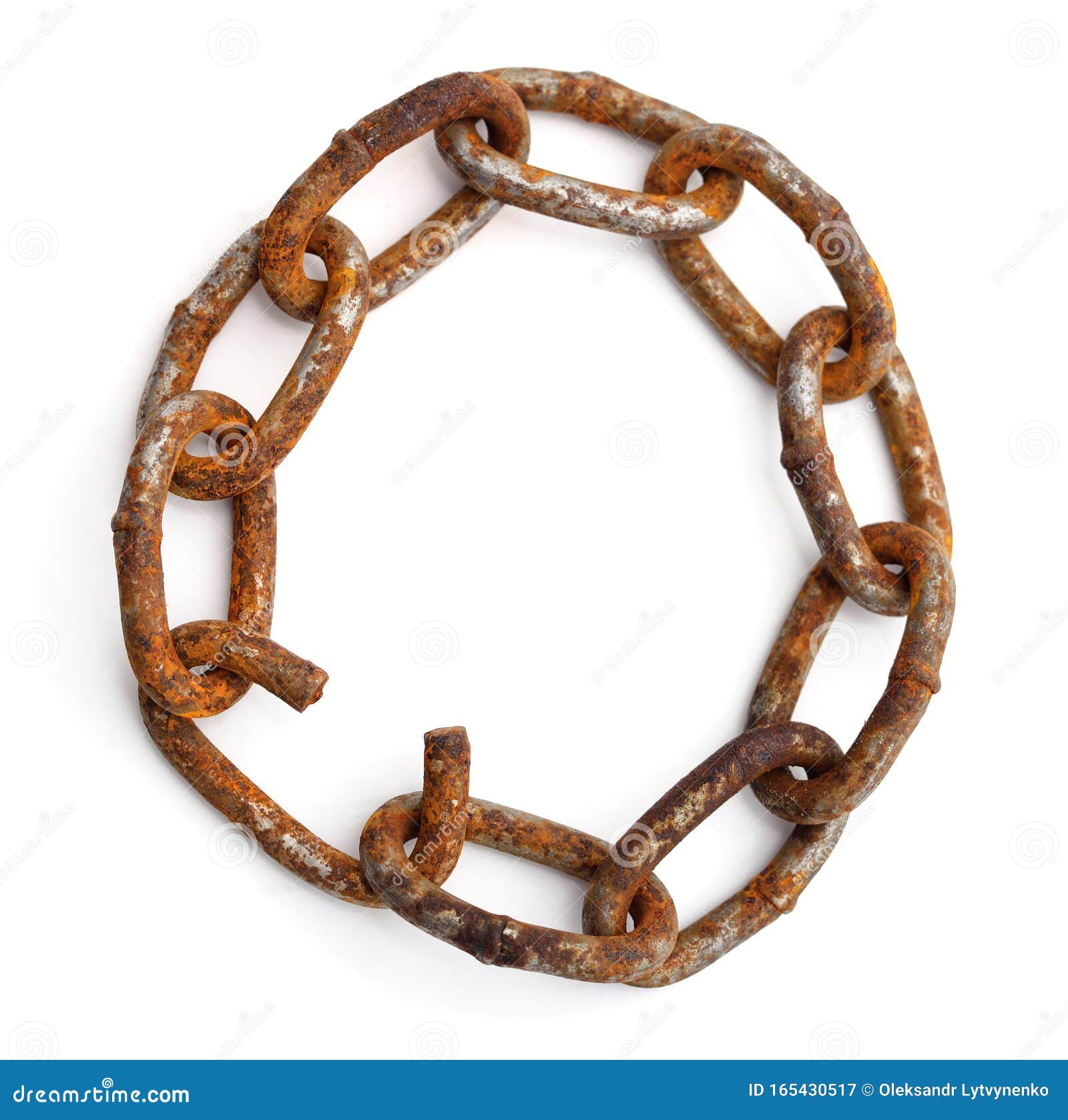 Rusty chain in a circle stock image. Image of chain - 165430517