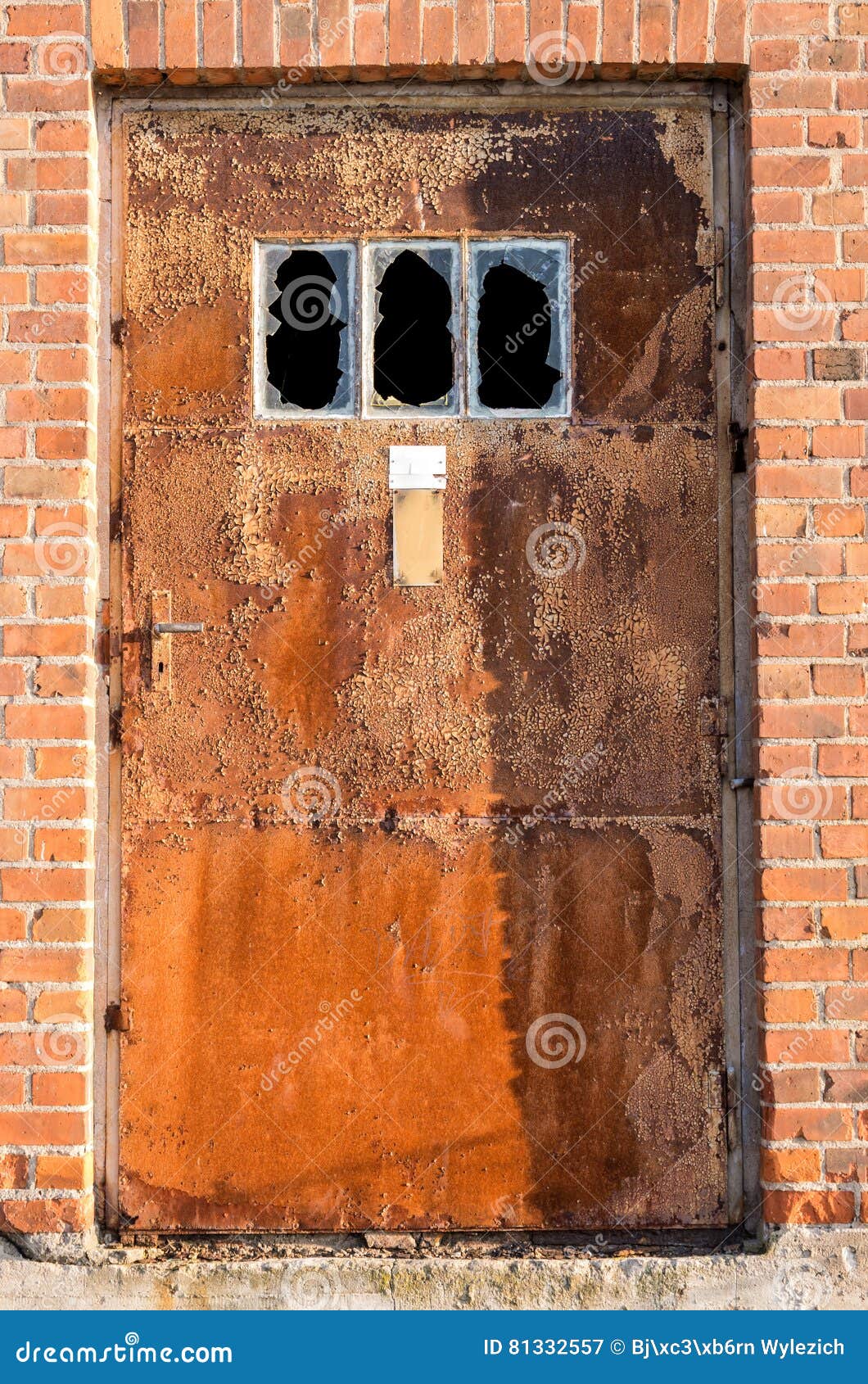 Rusty door stock image. Image of shield, structural, decaying - 81332557
