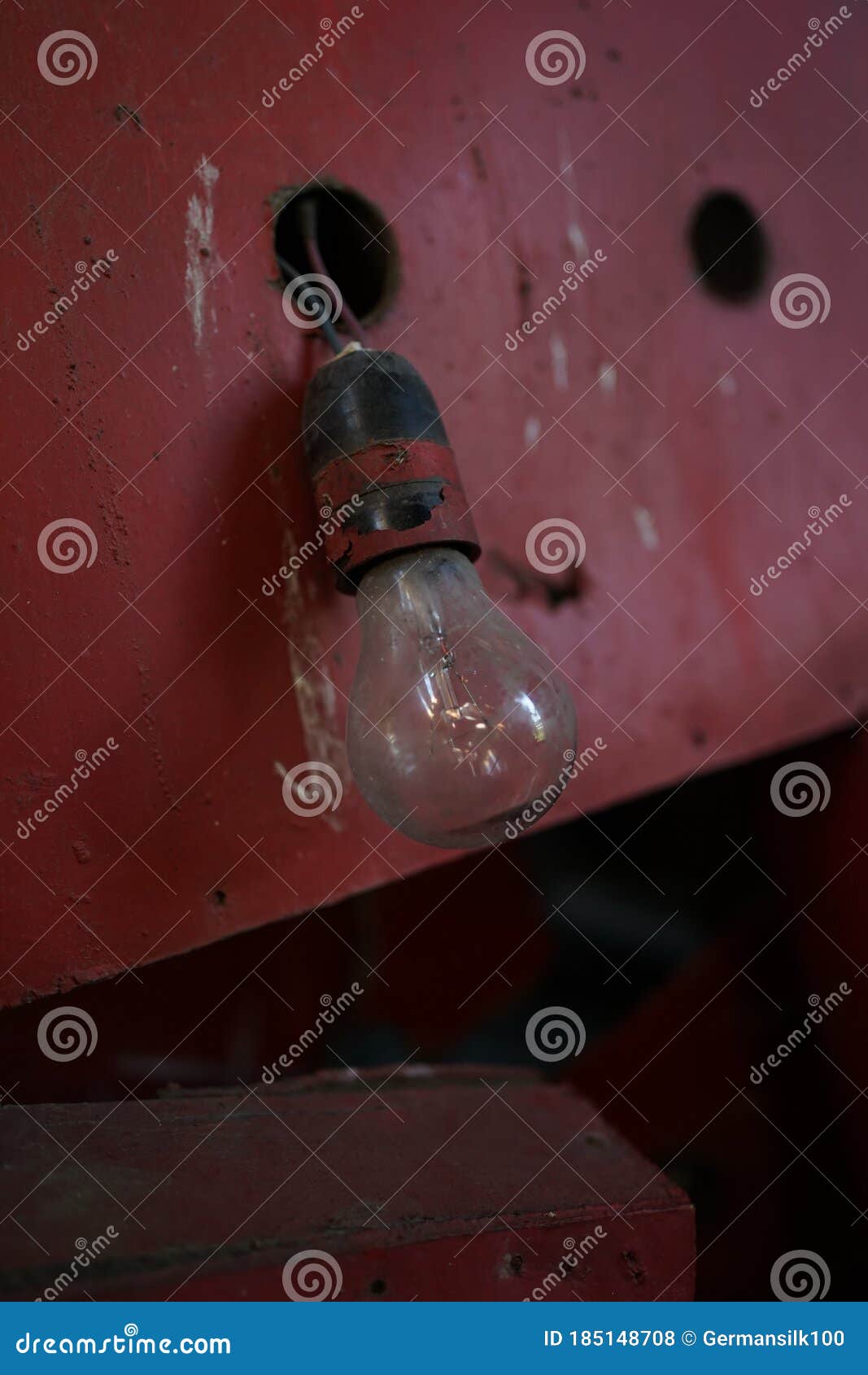 Rusty Dusty Red Antique Vintage Lightbulb Stock Photo - Image of lost ...