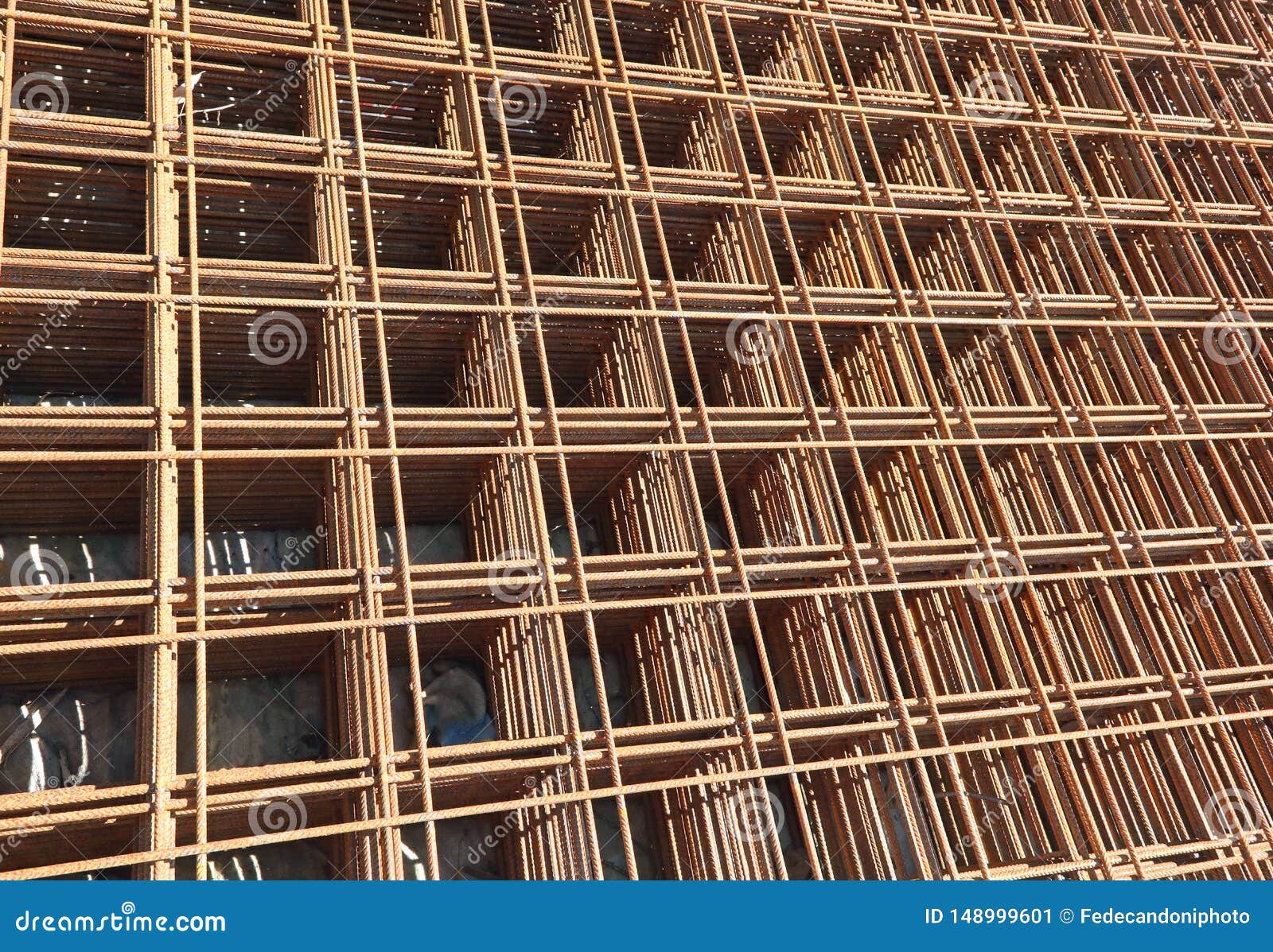 Electro-welded Wire Mesh For Reinforcing Concrete Screeds In A ...