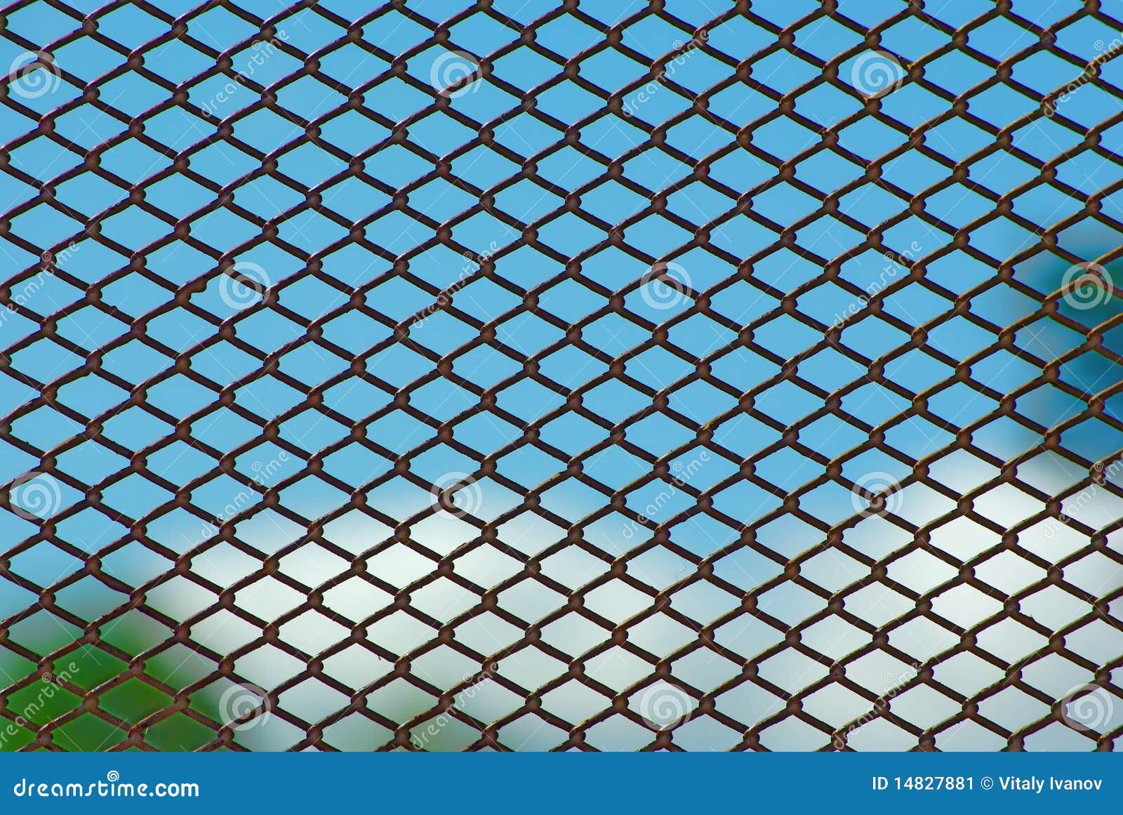 Rusty fence on blue sky stock image. Image of chain, enclosure - 14827881