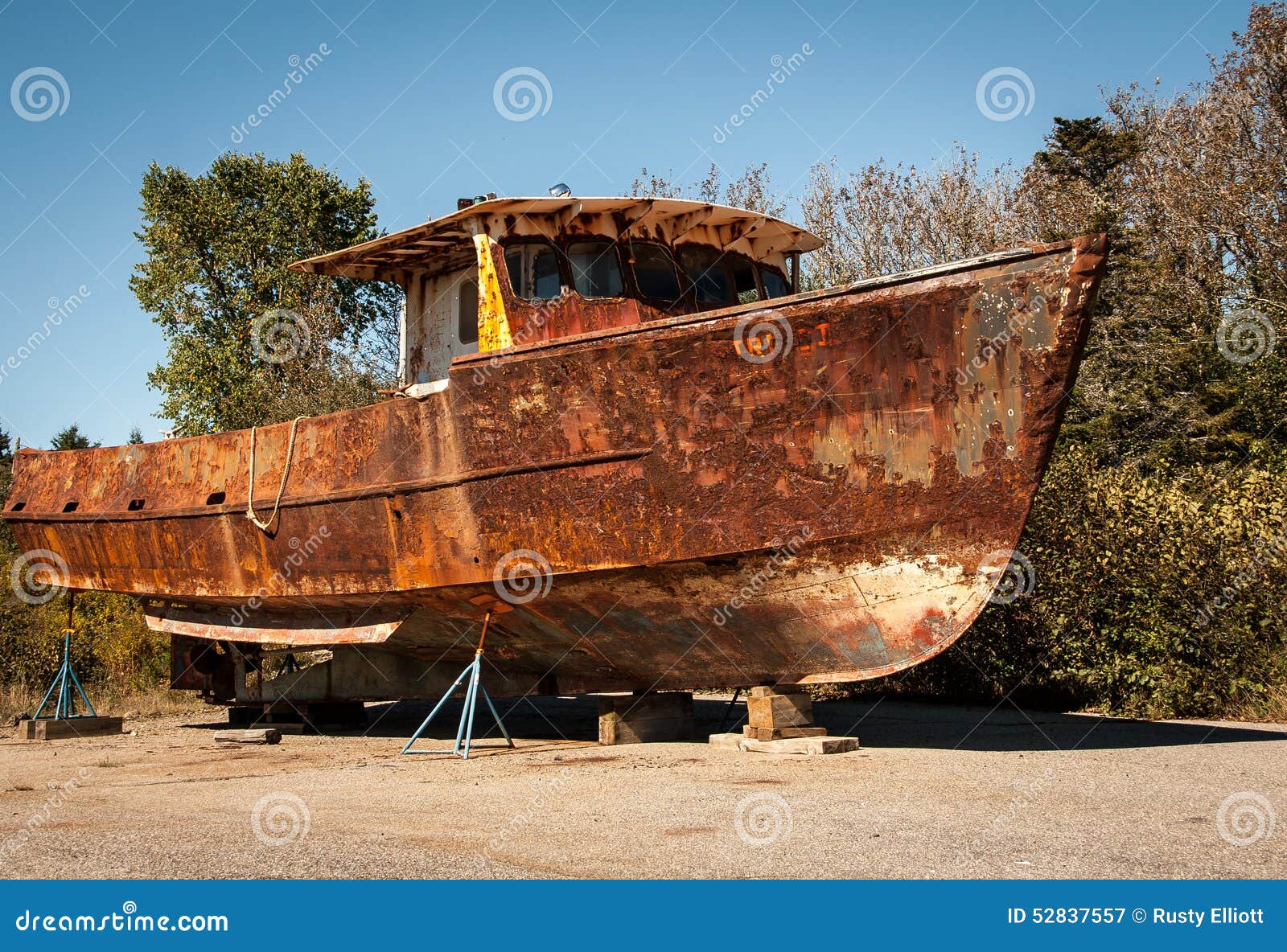 Rusty fishing boat stock image. Image of rust, wreck - 52837557