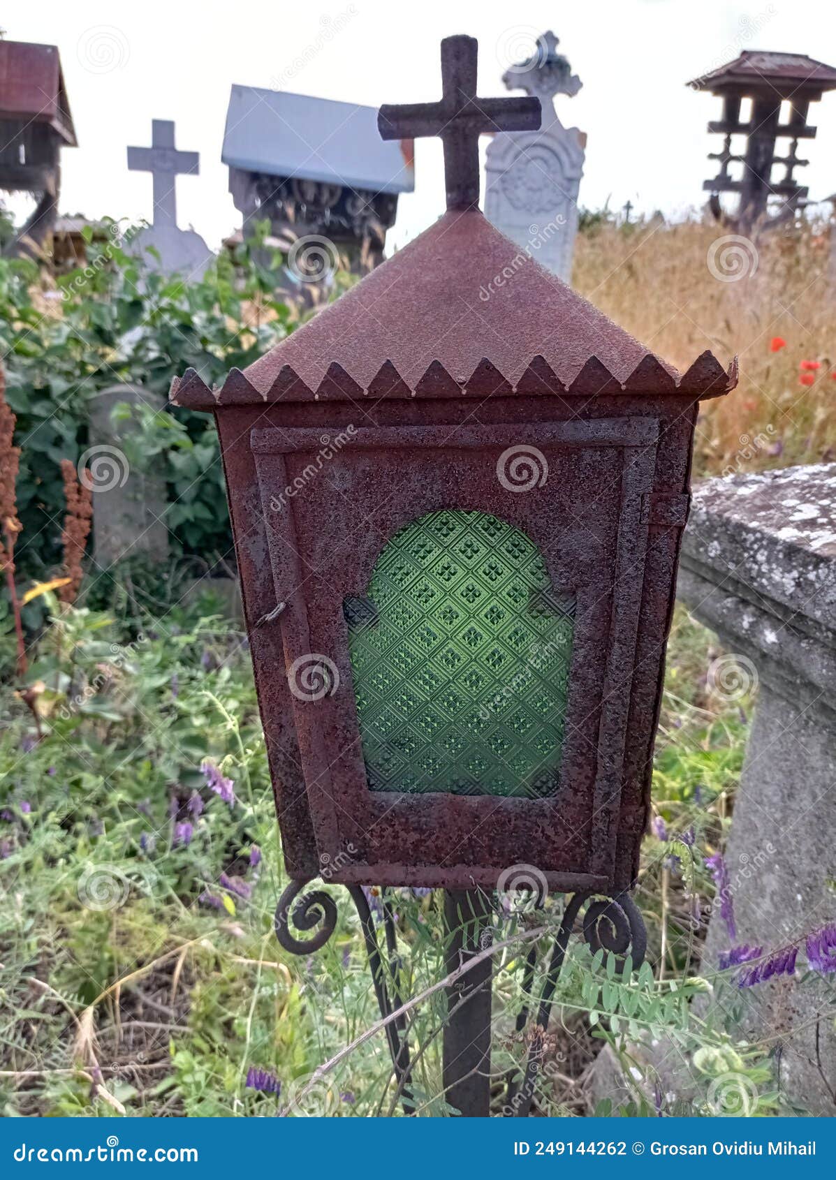 Rusty Graveyard Lamp in a Cemetery Stock Photo - Image of house, estate ...