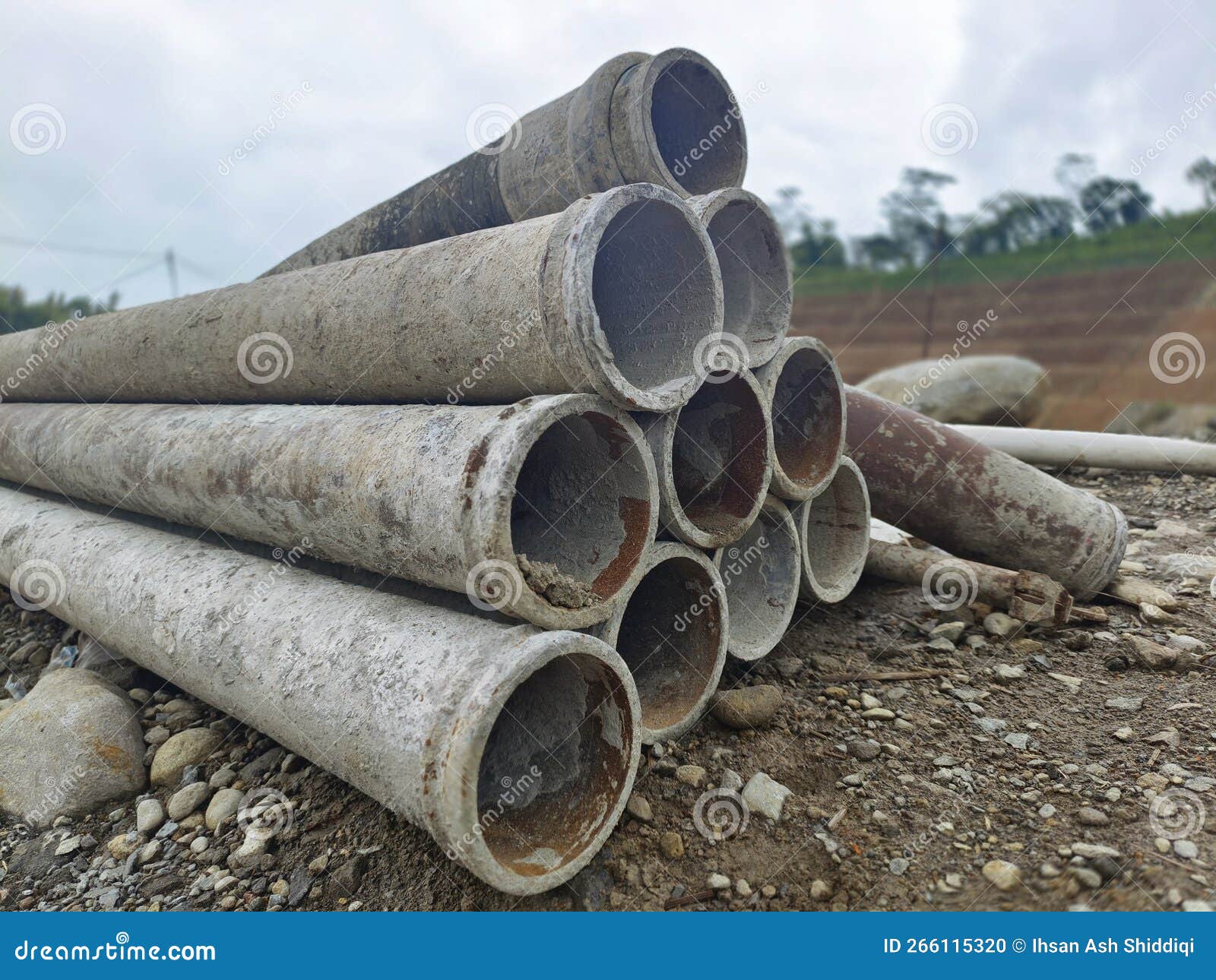 Rusty iron pipe stock photo. Image of weapon, trunk - 266115320