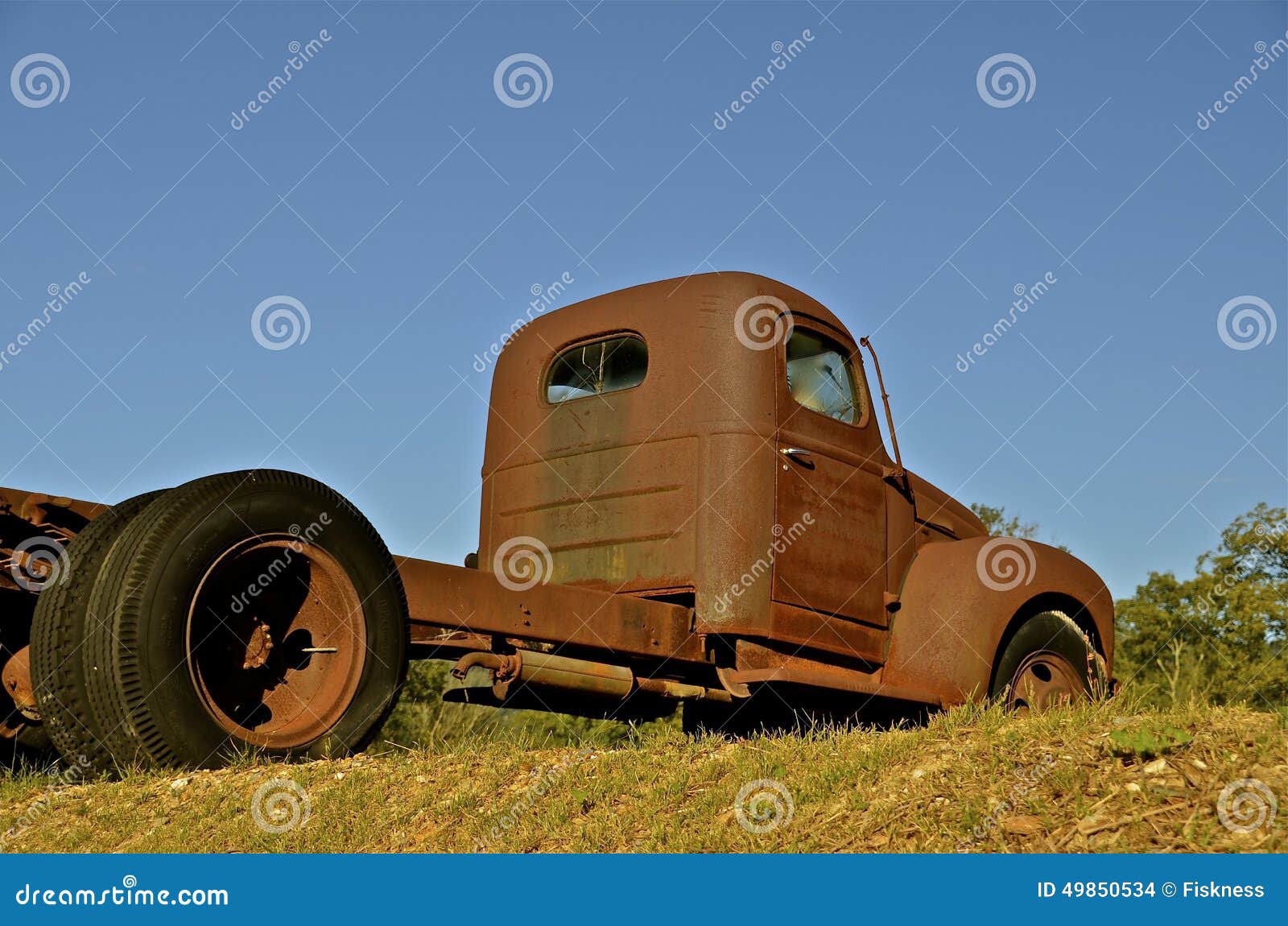 Rusty junker truck stock photo. Image of rusty, autumn - 49850534