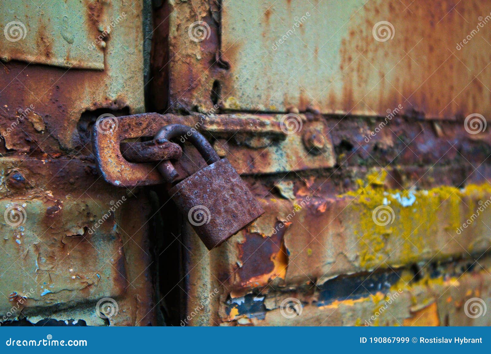 Rusty Lock on an Old Rusty Bus Stock Image - Image of texture, chain ...