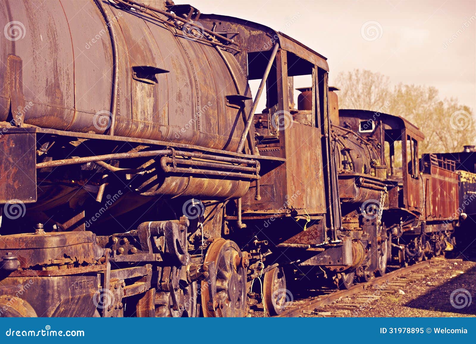 Rusty Locomotives stock afbeelding. Image of stoom, wijnoogst - 31978895