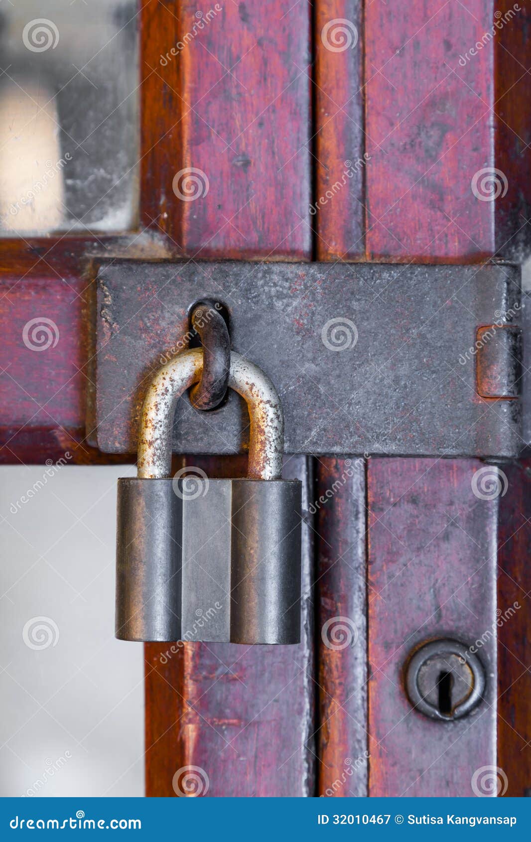 Rusty Master Key on Wood Door Stock Image - Image of iron, restricted ...