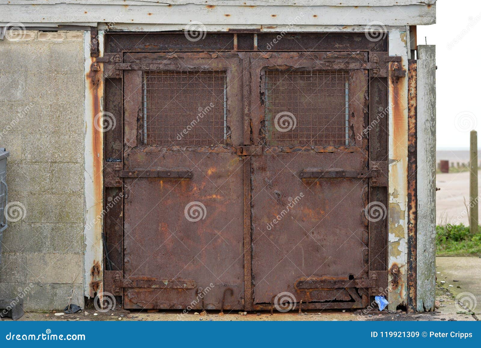 Rusty doors stock image. Image of doors, texture, rusty - 119921309