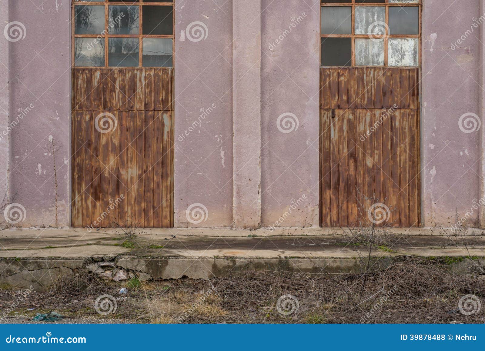 Rusty metal doors stock photo. Image of facade, rusty - 39878488