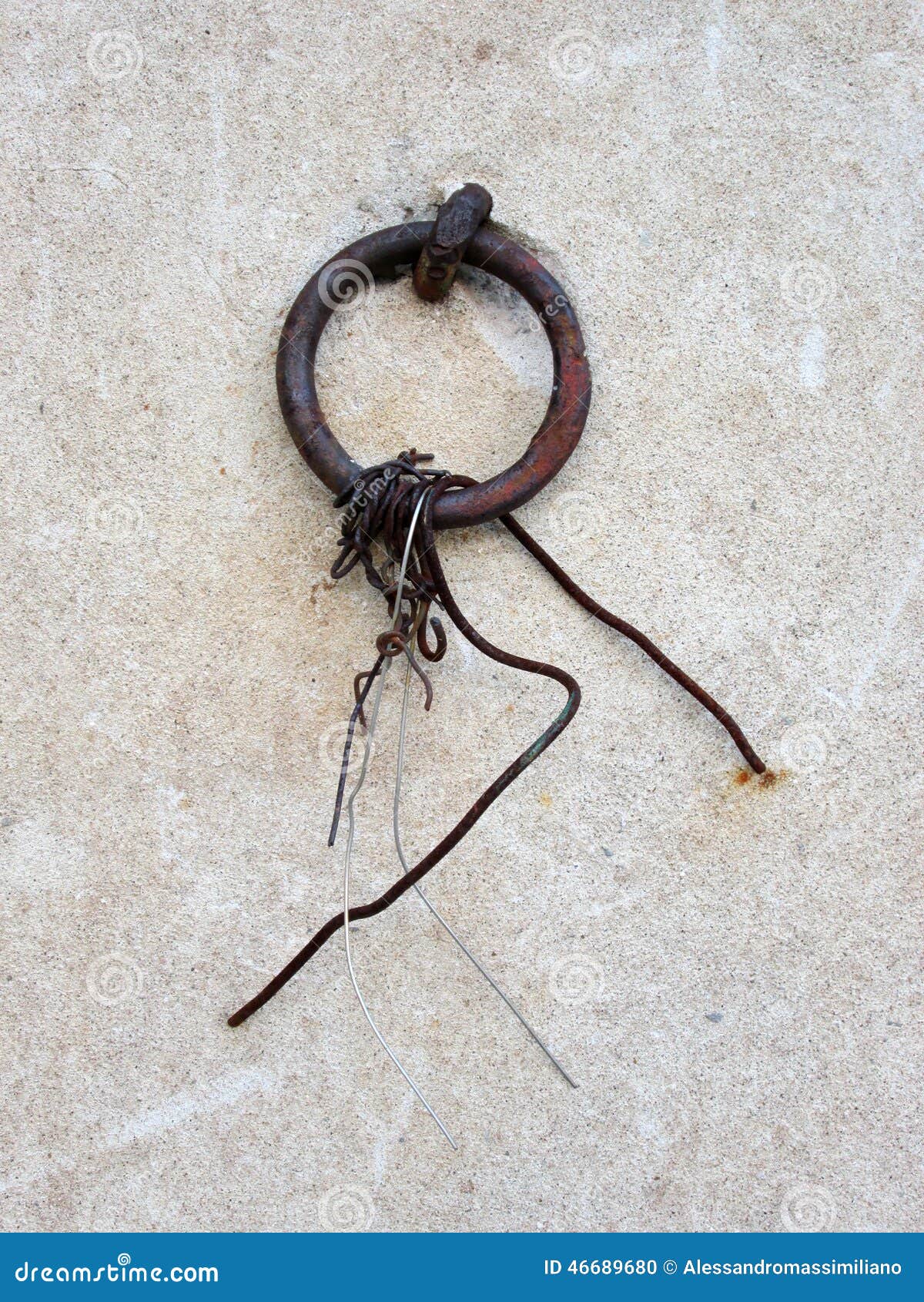 Rusty metal ring stock photo. Image of antique, link - 46689680