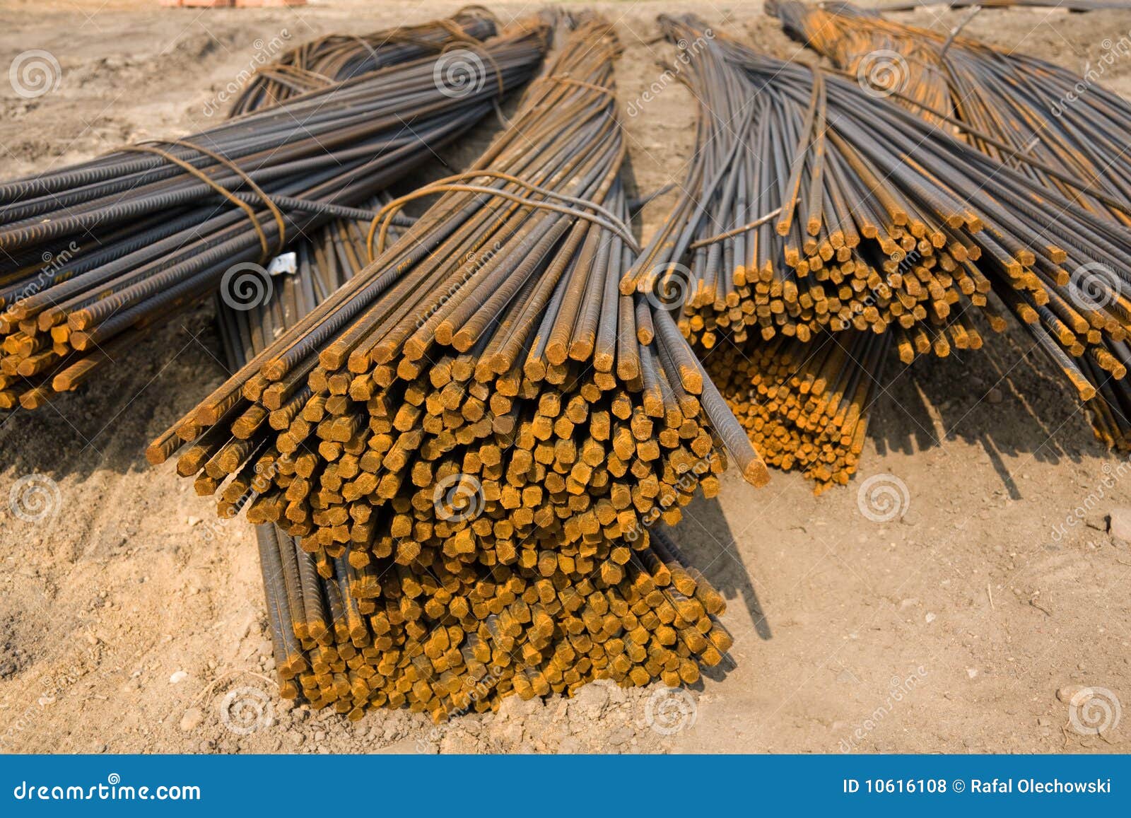 Rusty metal rods on site stock photo. Image of reinforcement - 10616108