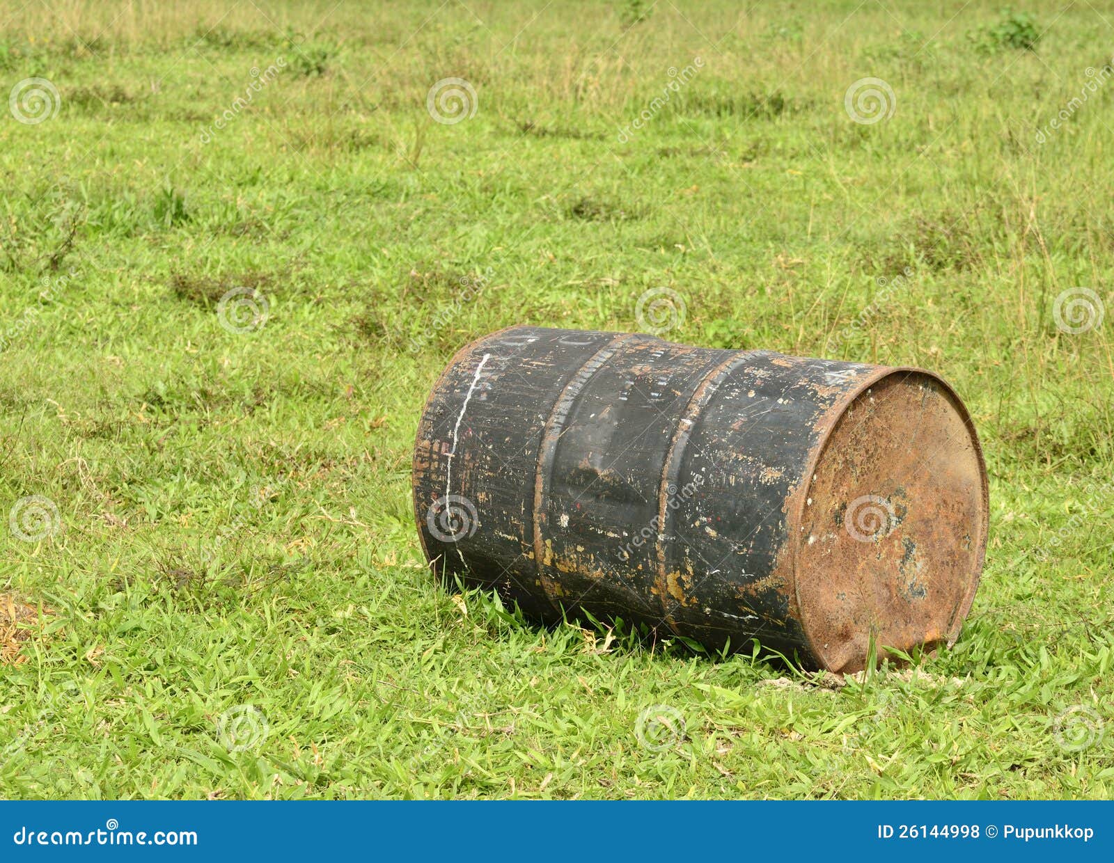 Rusty oil barrel stock photo. Image of industry, dirty - 26144998