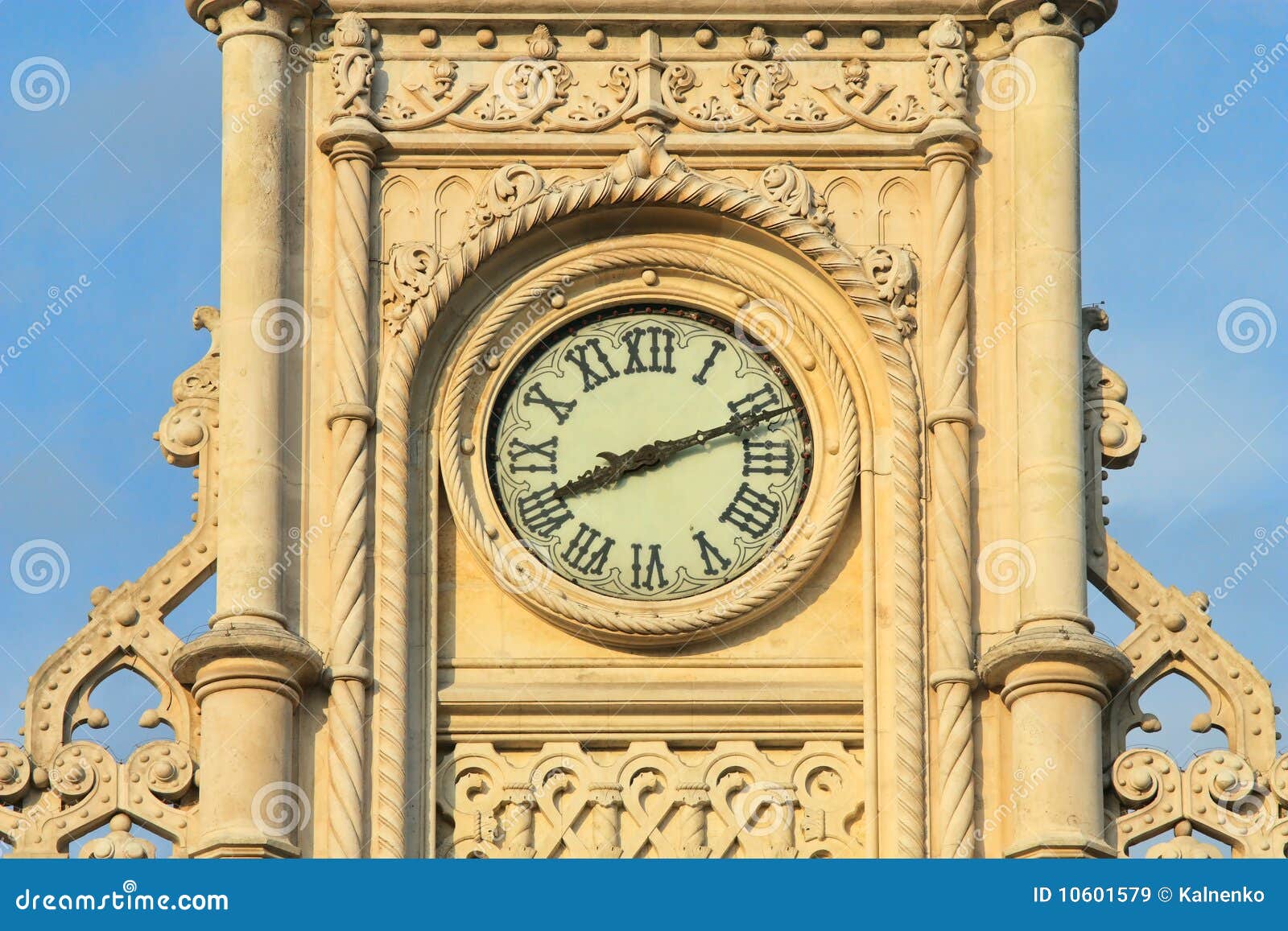 Rusty old clock stock image. Image of lasting, number - 10601579