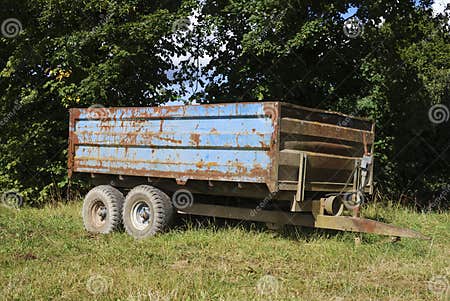 Rusty old farm trailer stock photo. Image of wheel, trailer - 29201212