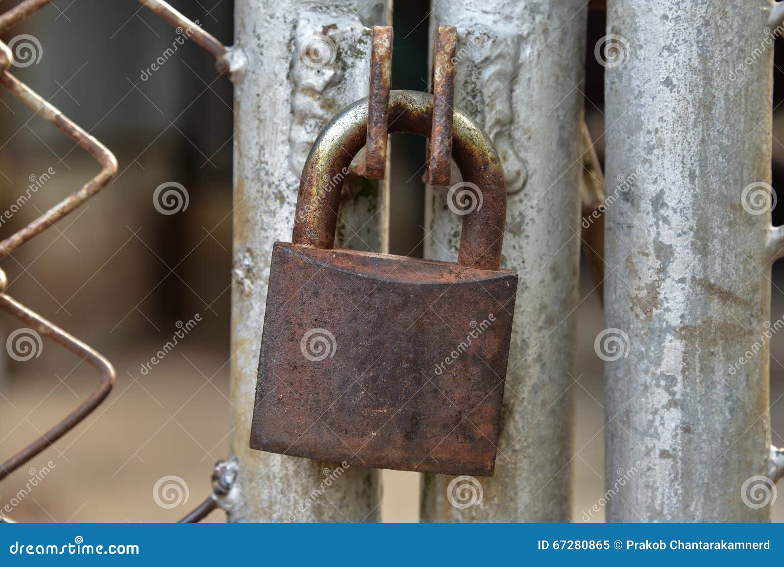 Rusty Old Lock. Lock the Fence Stock Image - Image of door, home: 67280865