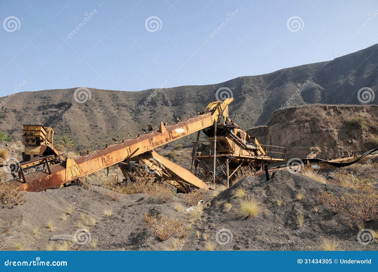 Rusty Old Sand Machinery stock image. Image of dust, construction ...
