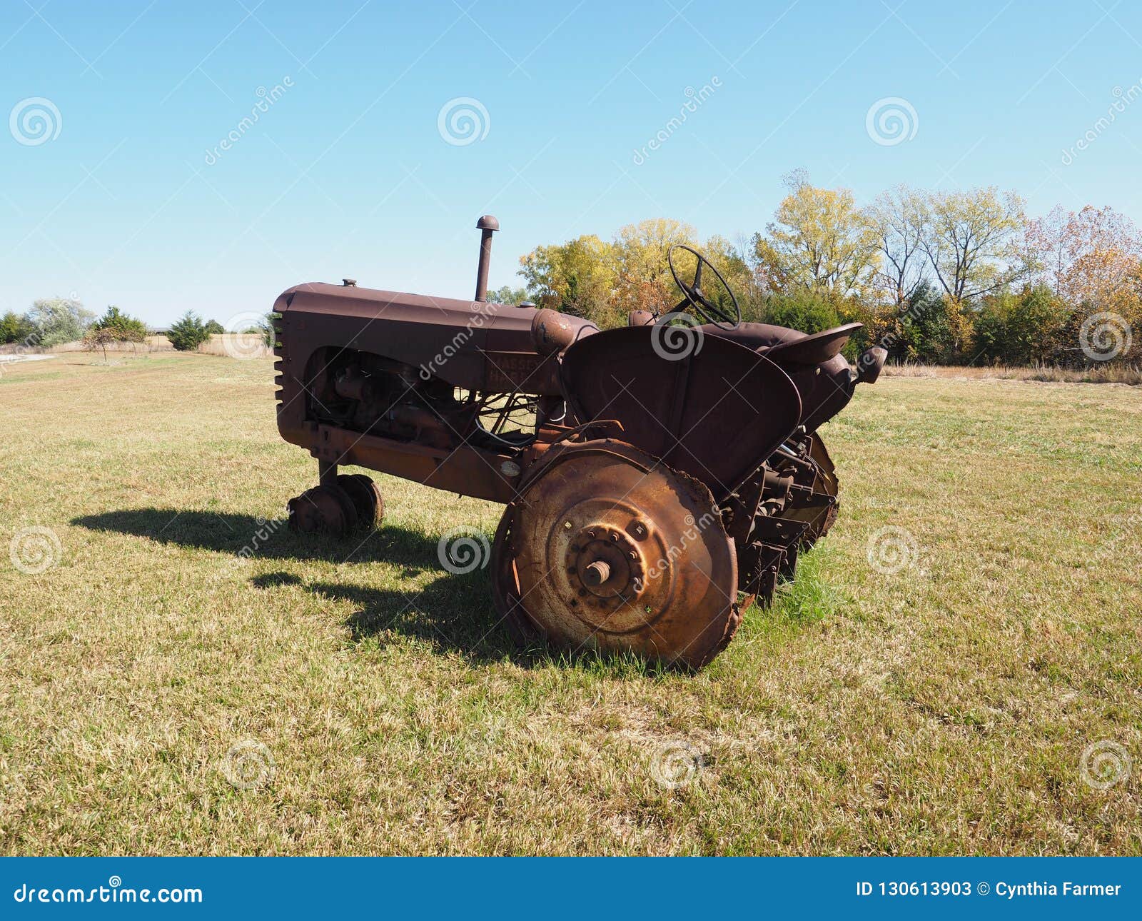 Rusty old tractor stock image. Image of tractor, unused - 130613903