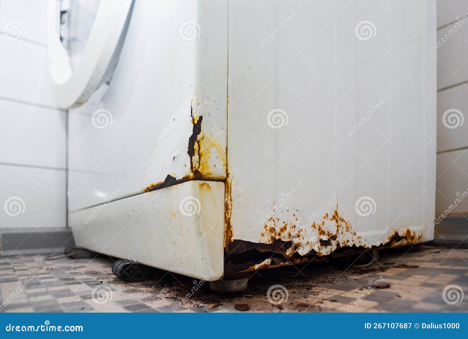 Rusty Old Washing Machine in a Bathroom - Broken Corner - Wide Angle ...