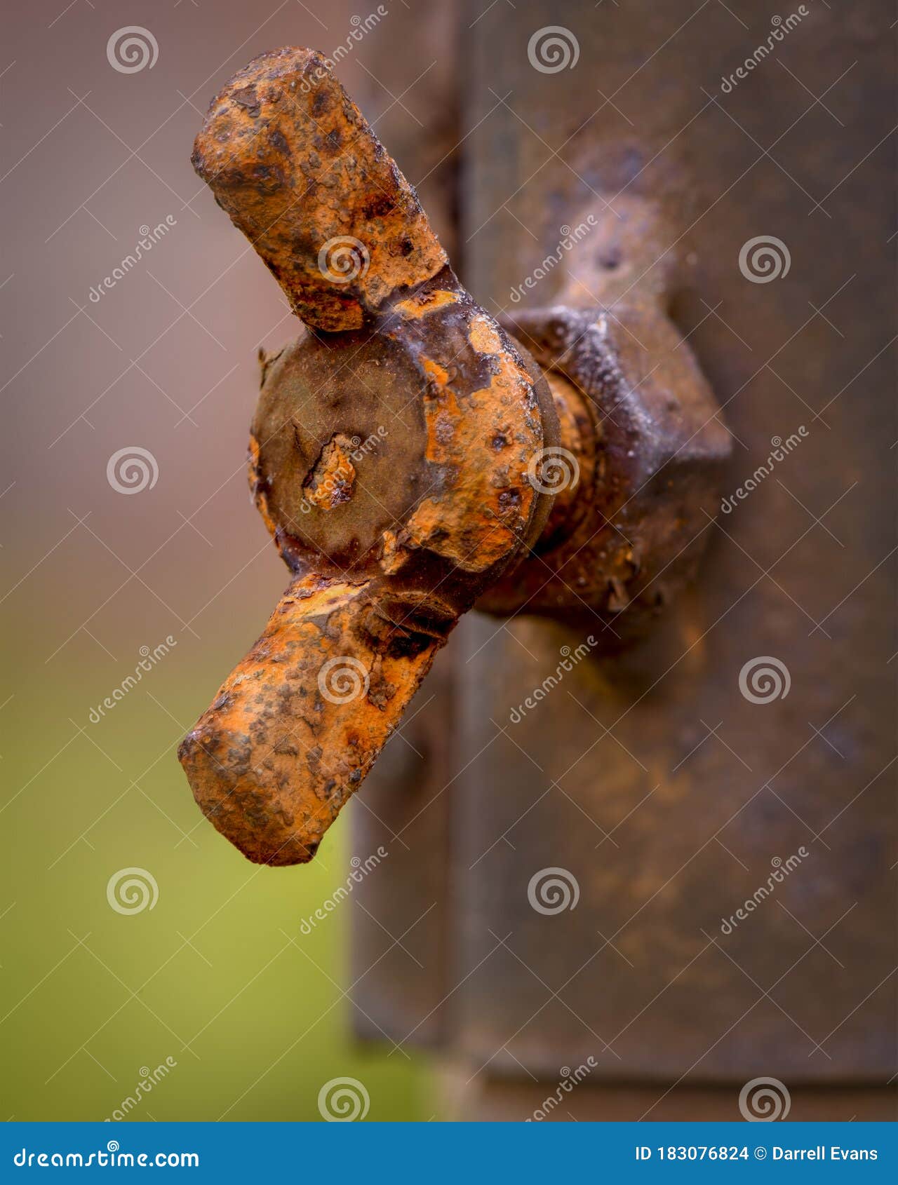 Rusty Old Wing Nut on a Pole Stock Photo - Image of grungy, oxidation ...
