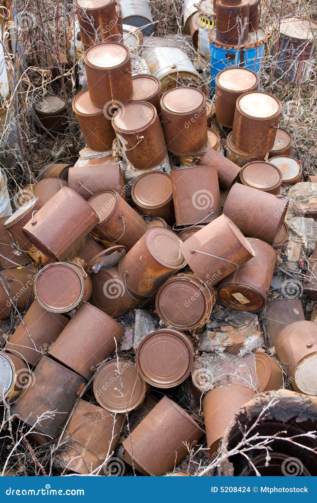 Rusty Paint Cans Picture. Image: 5208424