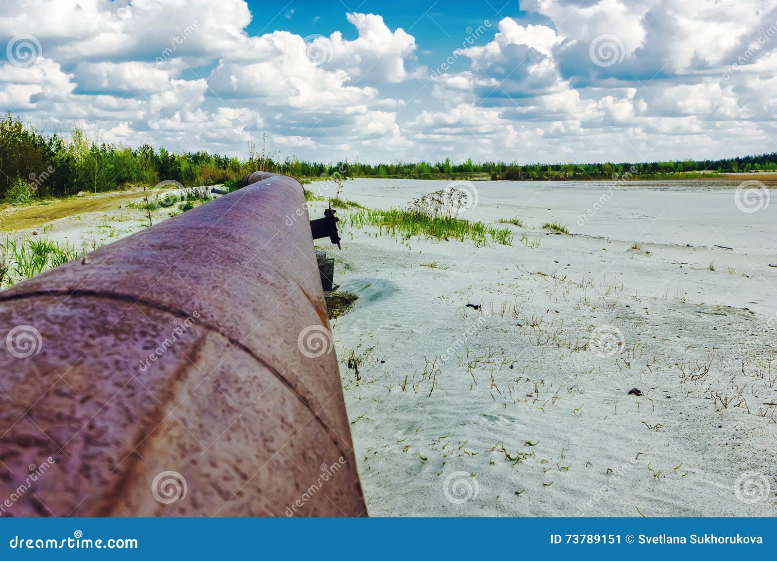 Rusty Pipeline To the Horizon Stock Image - Image of construction ...
