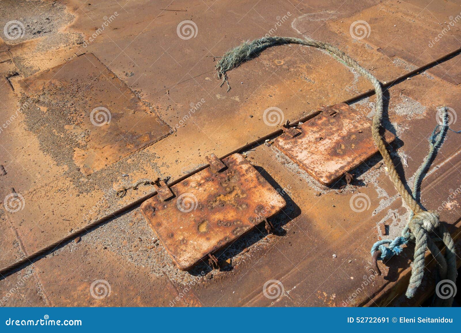 Rusty sea platform stock image. Image of repairing, greece - 52722691