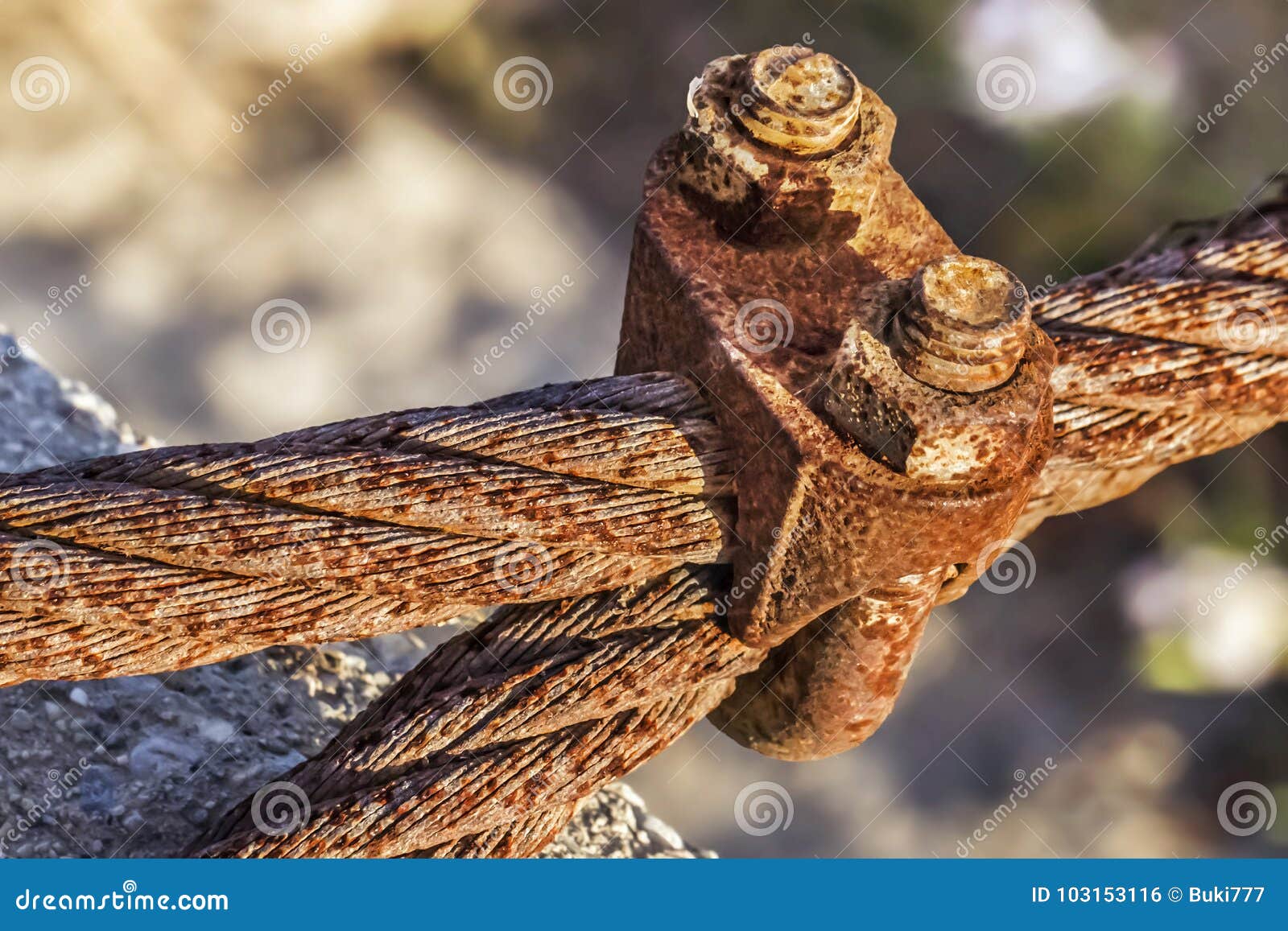 Rusty Steel Cable with Corroded-Klem Stock Foto - Image of corrosie ...