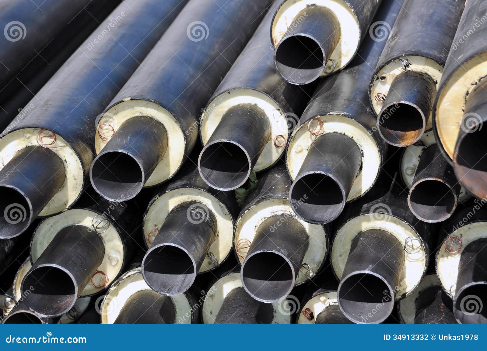 Rusty steel pipe stock photo. Image of cylinder, pattern - 34913332