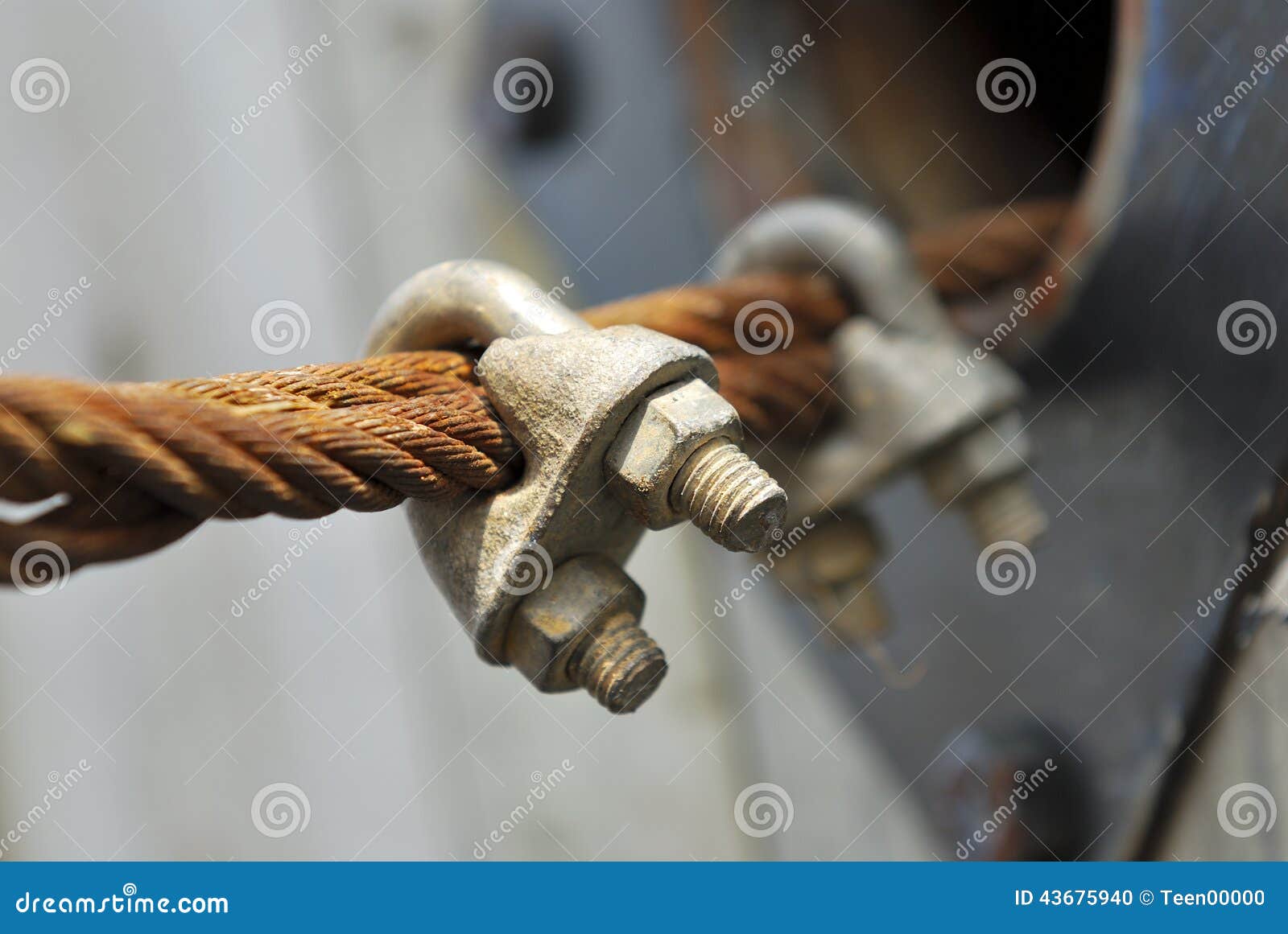 Rusty Steel Wire Rope Cable Stock Photo - Image of rusty, control: 43675940