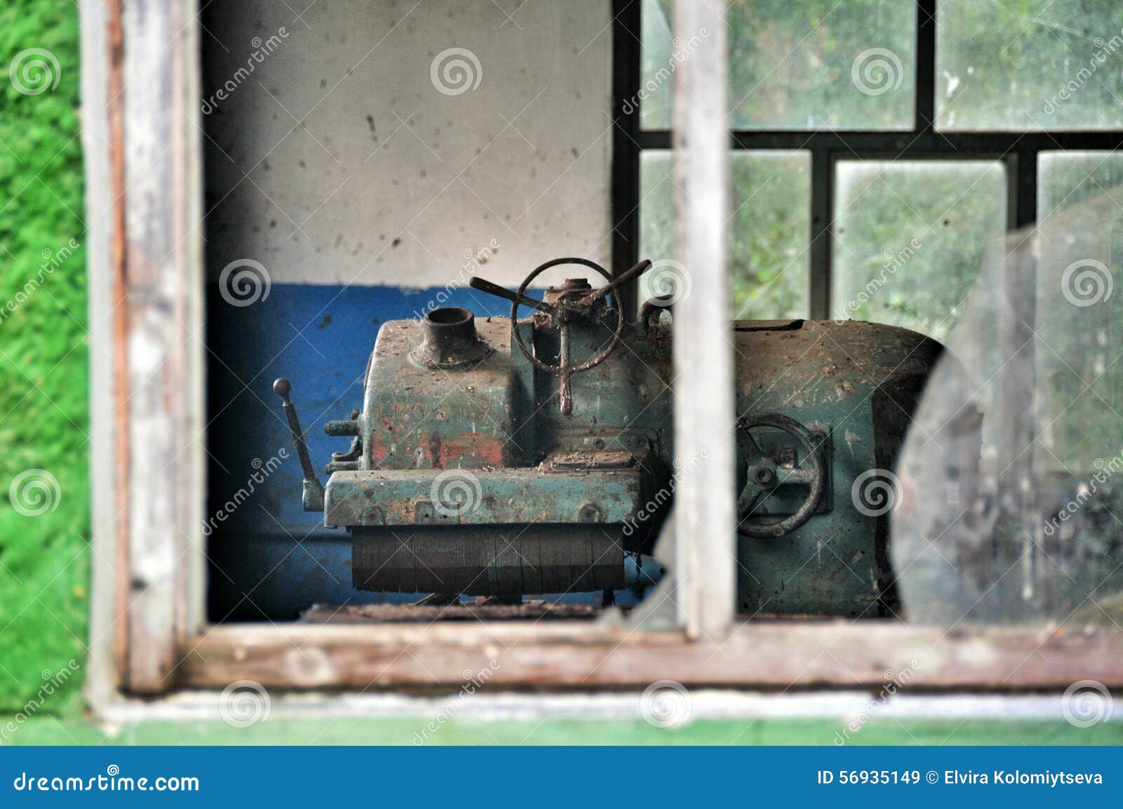 Rusty turning machine stock image. Image of chrome, drill - 56935149