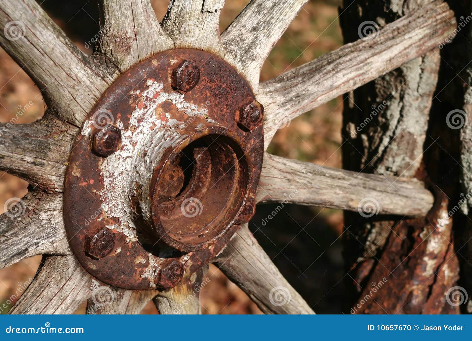 Rusty wagon wheel stock photo. Image of broken, wagonwheel - 10657670