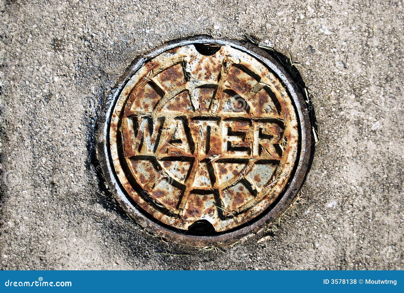 Rusty Water Valve Cover Stock Photography | CartoonDealer.com #3578138