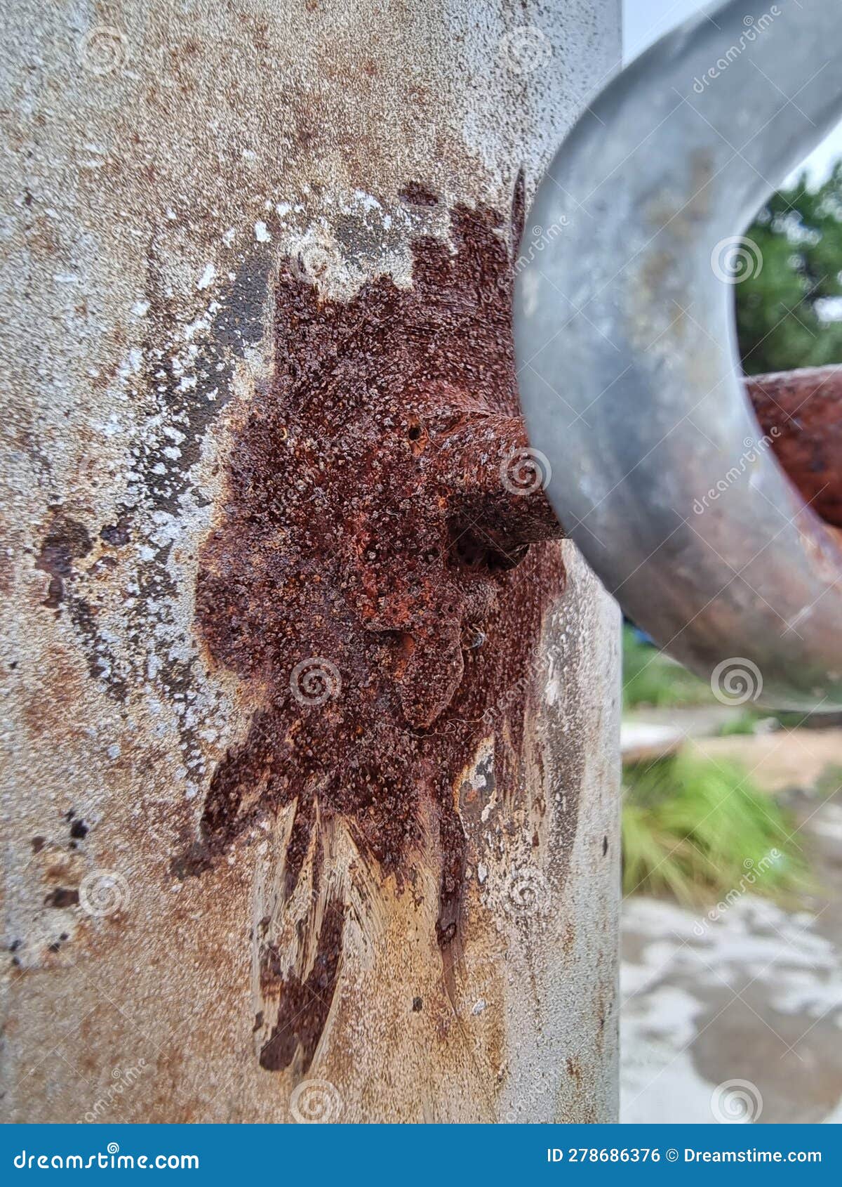 Rusty Weld Structure Propagation Stock Photo - Image of nature, weld ...