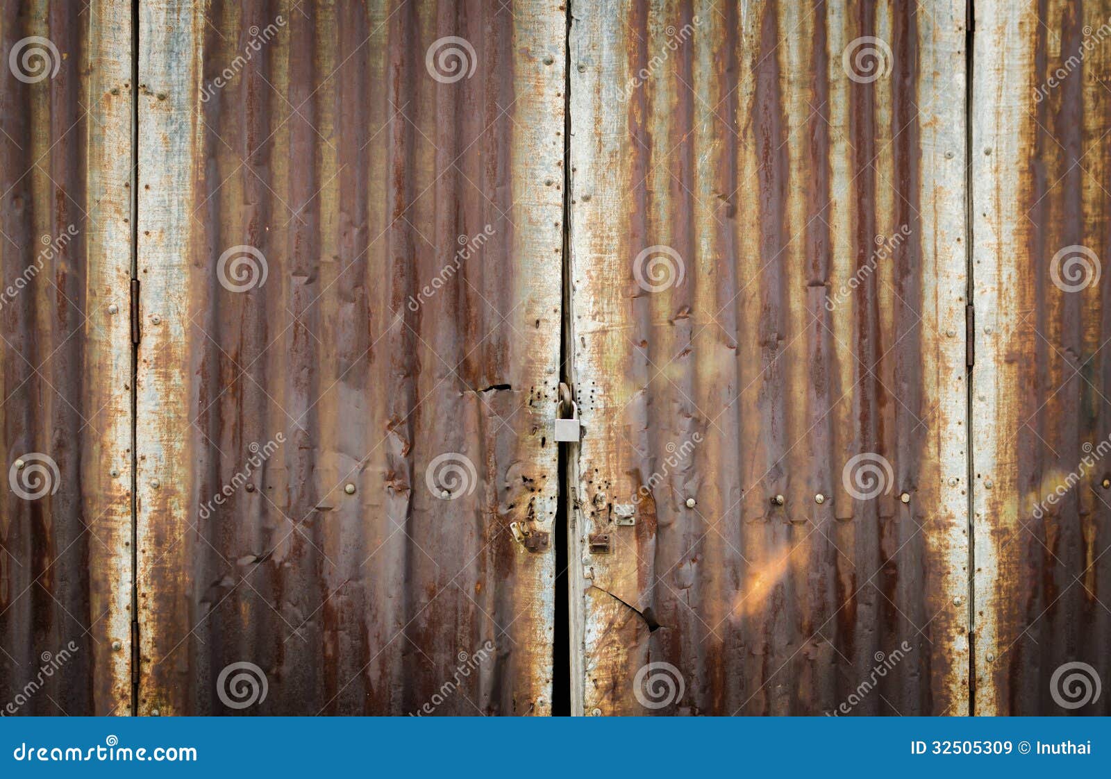 Rusty Zinc Door Lock with Key Stock Image - Image of dirty, grunge ...