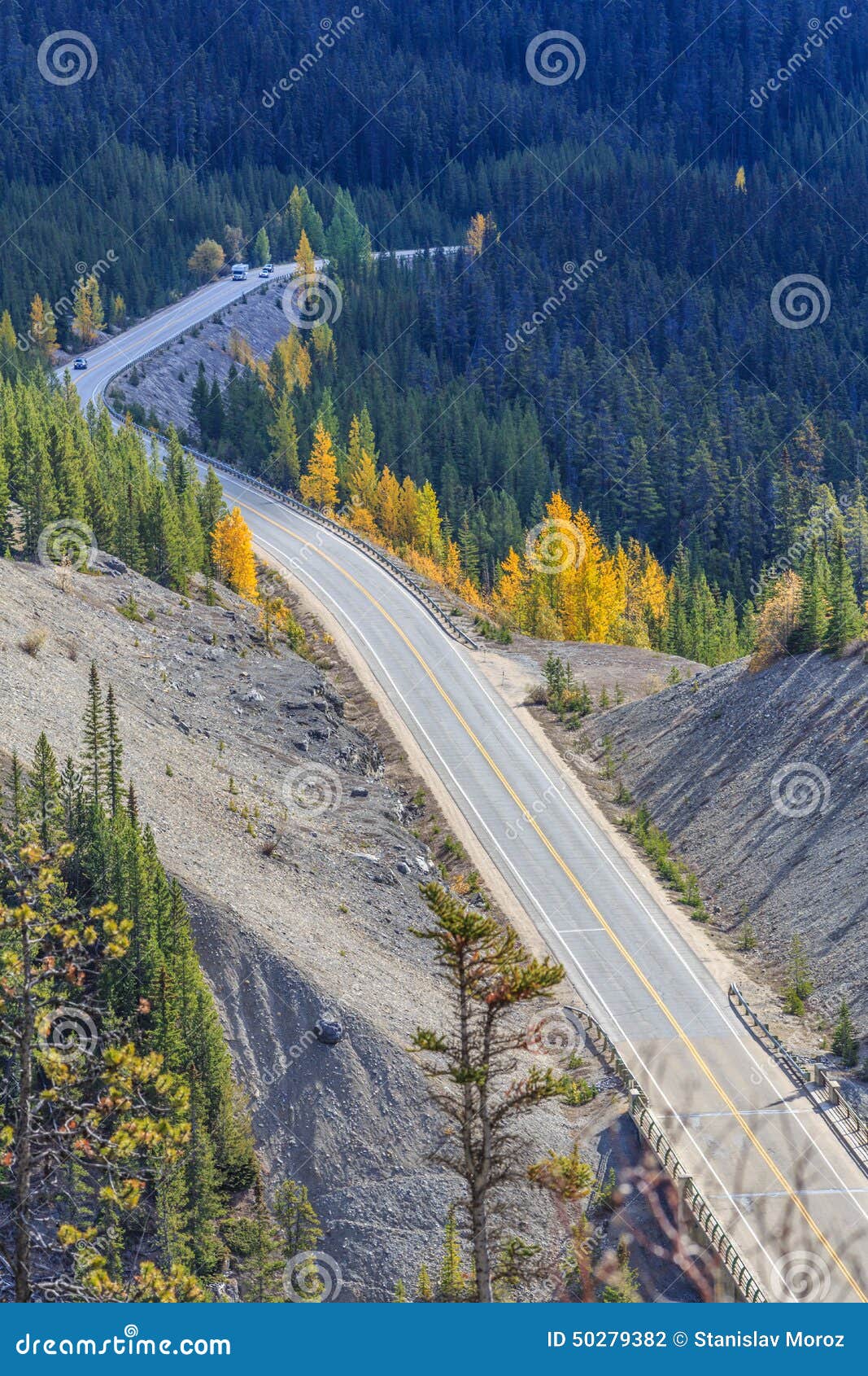 Ruta verde de Icefields foto de archivo. Imagen de nuevo - 50279382
