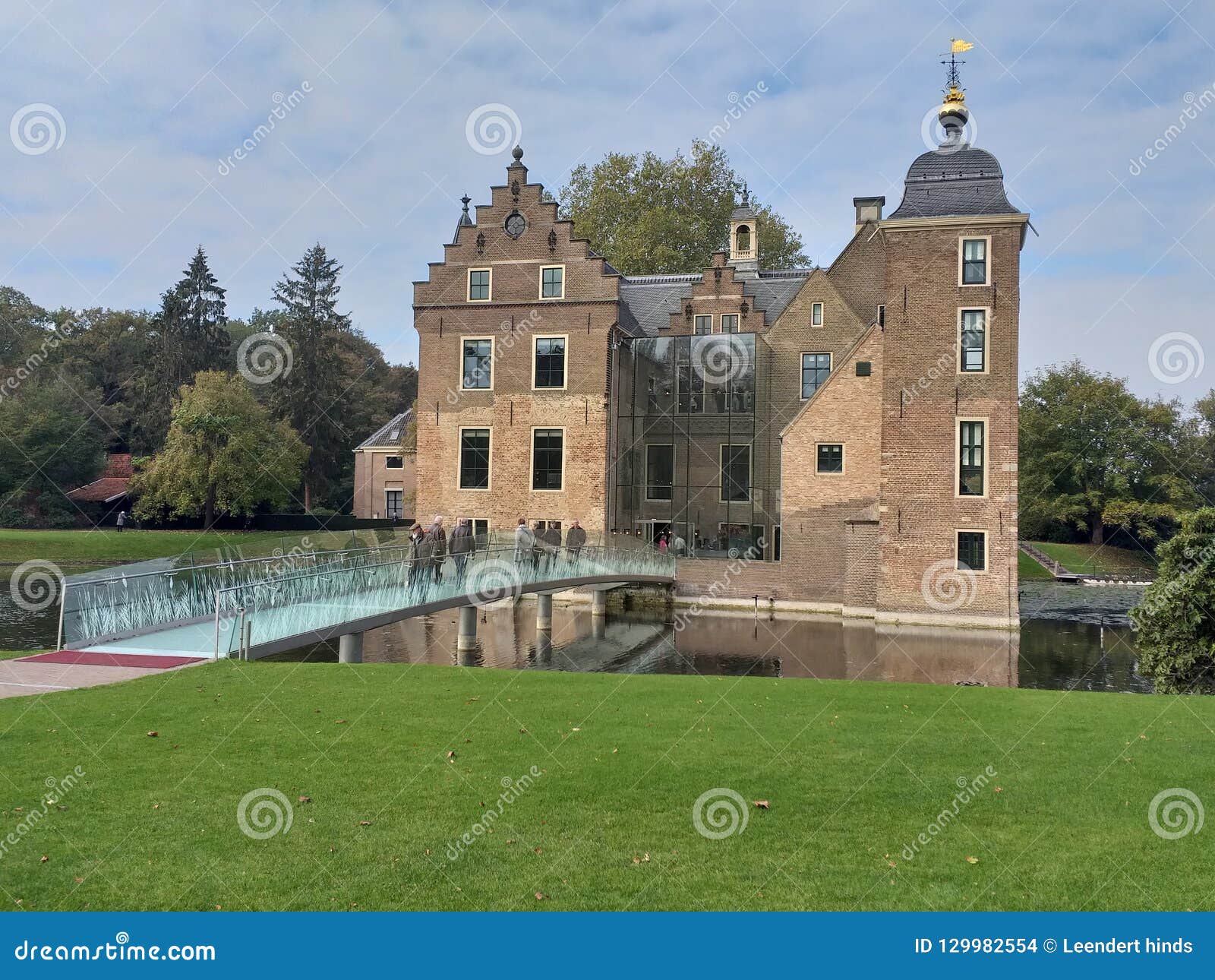 Ruurlo castle editorial stock image. Image of ruurlo - 129982554