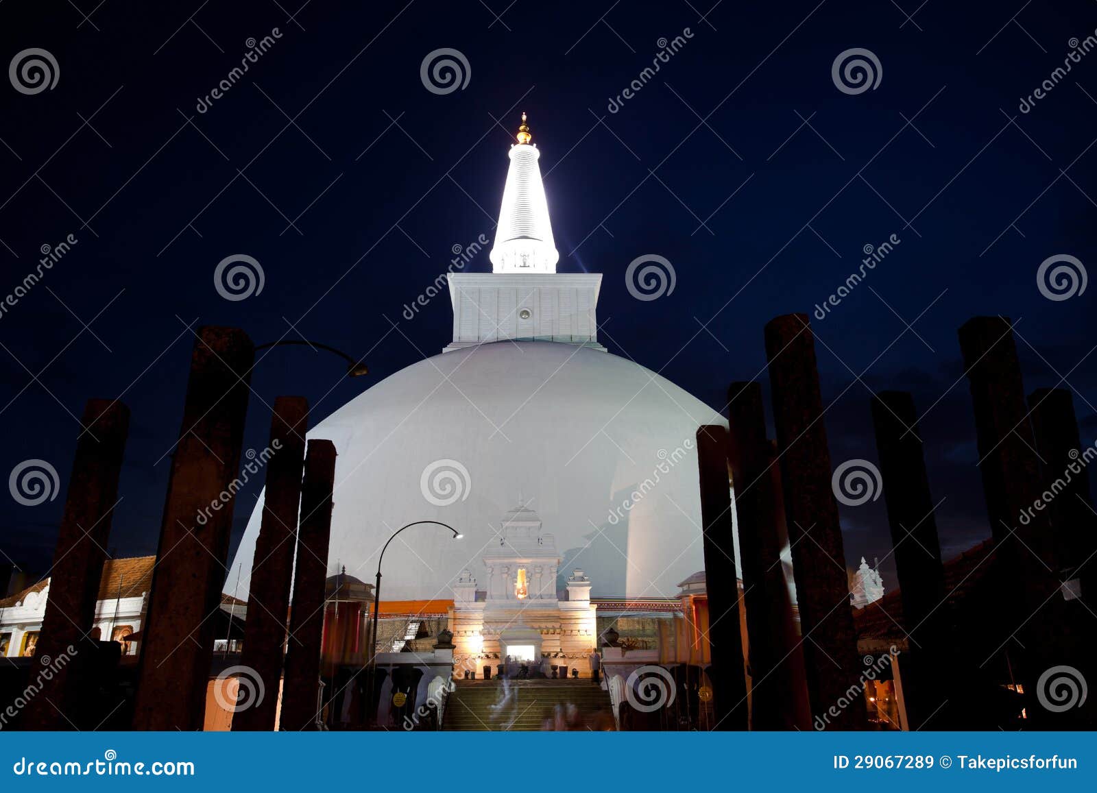 Ruvanvalisaya stock image. Image of dagoba, famous, blue - 29067289